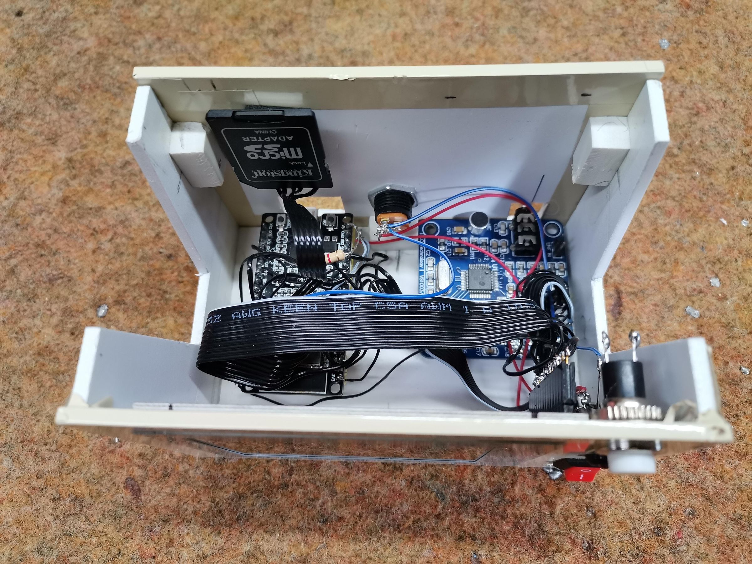 ESP32 Internet Radio, MP3 Player , and Alarm Clock : 6 Steps ...