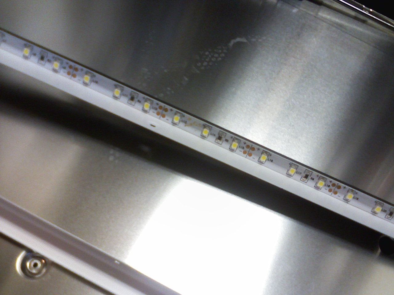 LED Backlight for an LCD Monitor or Television : 7 Steps (with Pictures ...