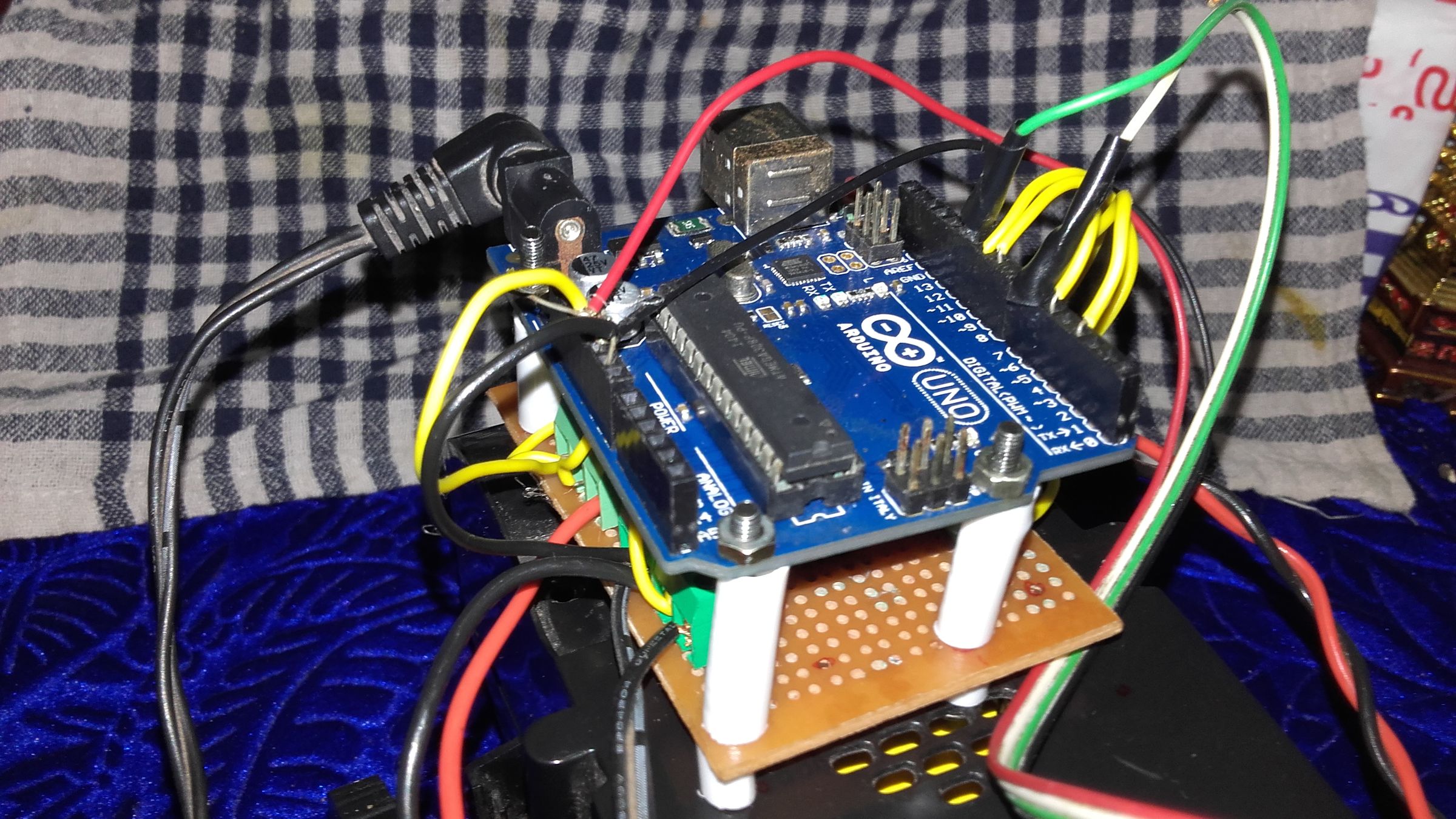 BASIC ARDUINO OBSTACLE AVOIDANCE ROBOT : 5 Steps - Instructables