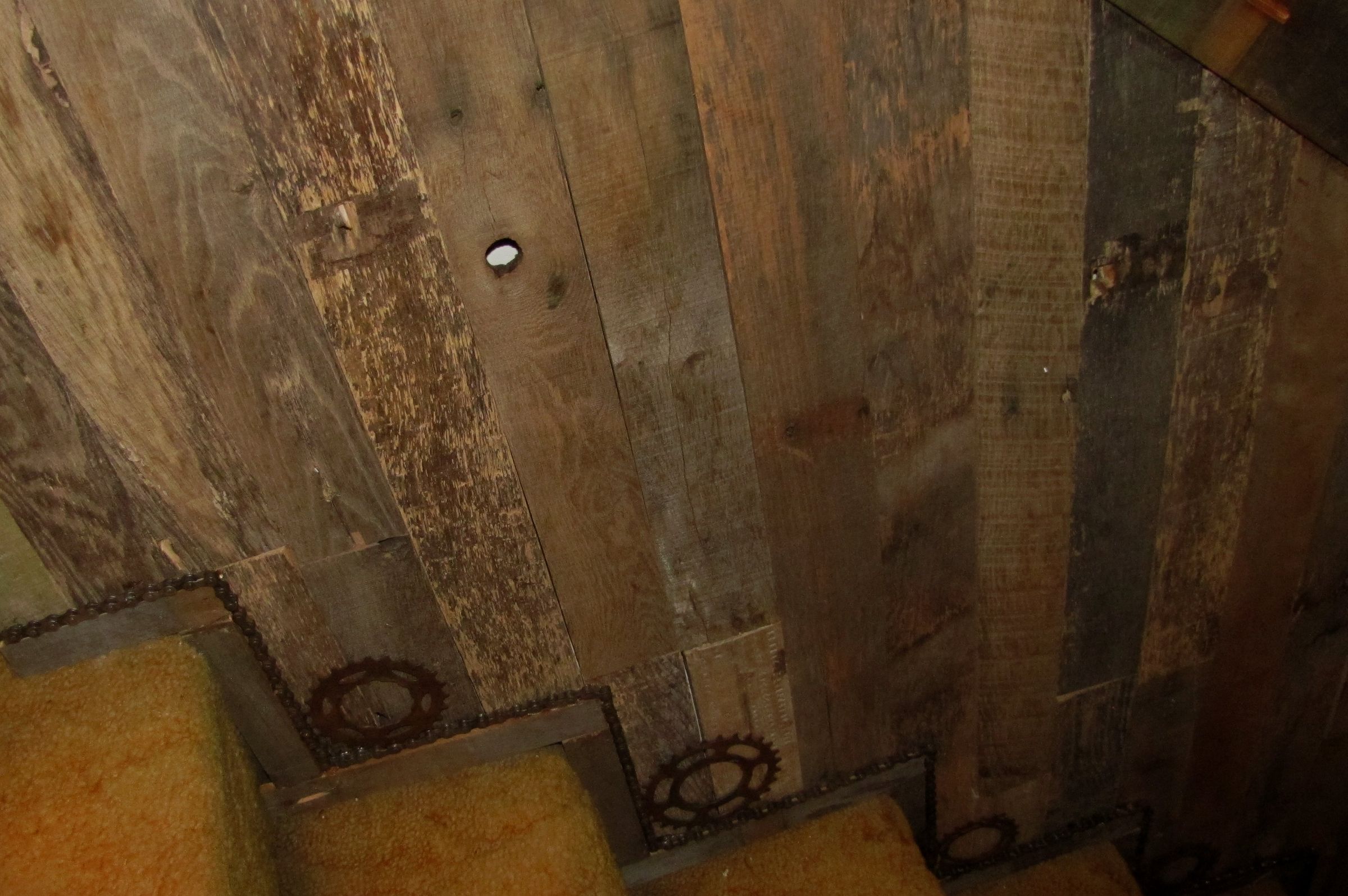 Paneling From Pallets With Steampunk Accent. : 9 Steps - Instructables