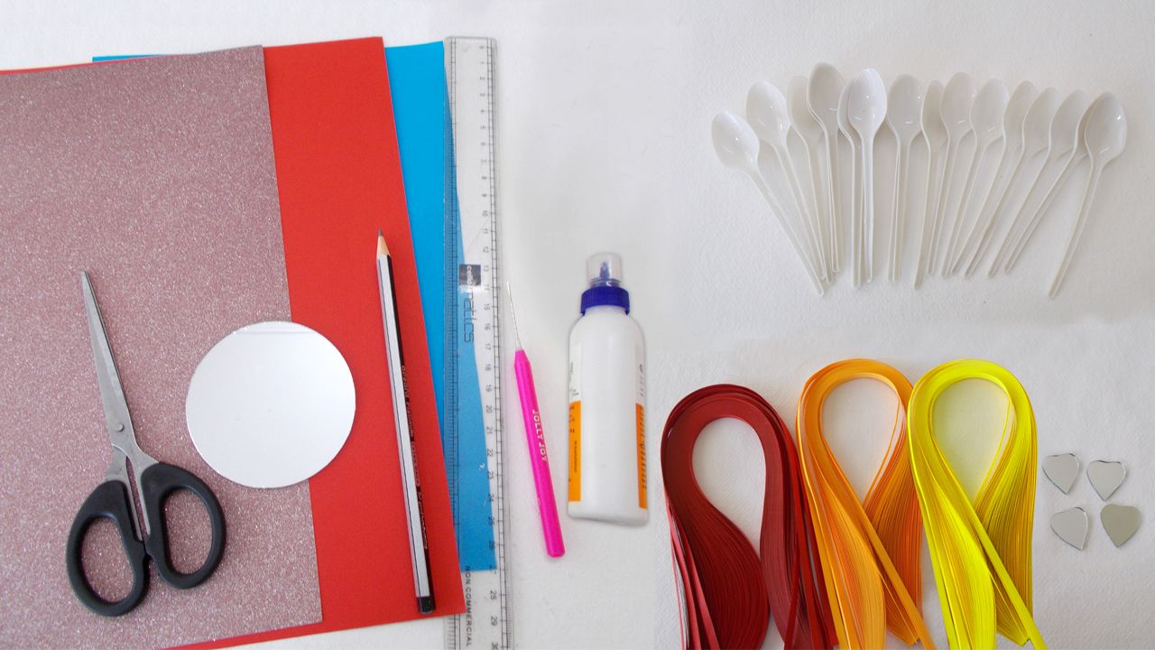 Recycled DIY Projects:How to Make DIY Plastic Spoons & Mirror Wall ...