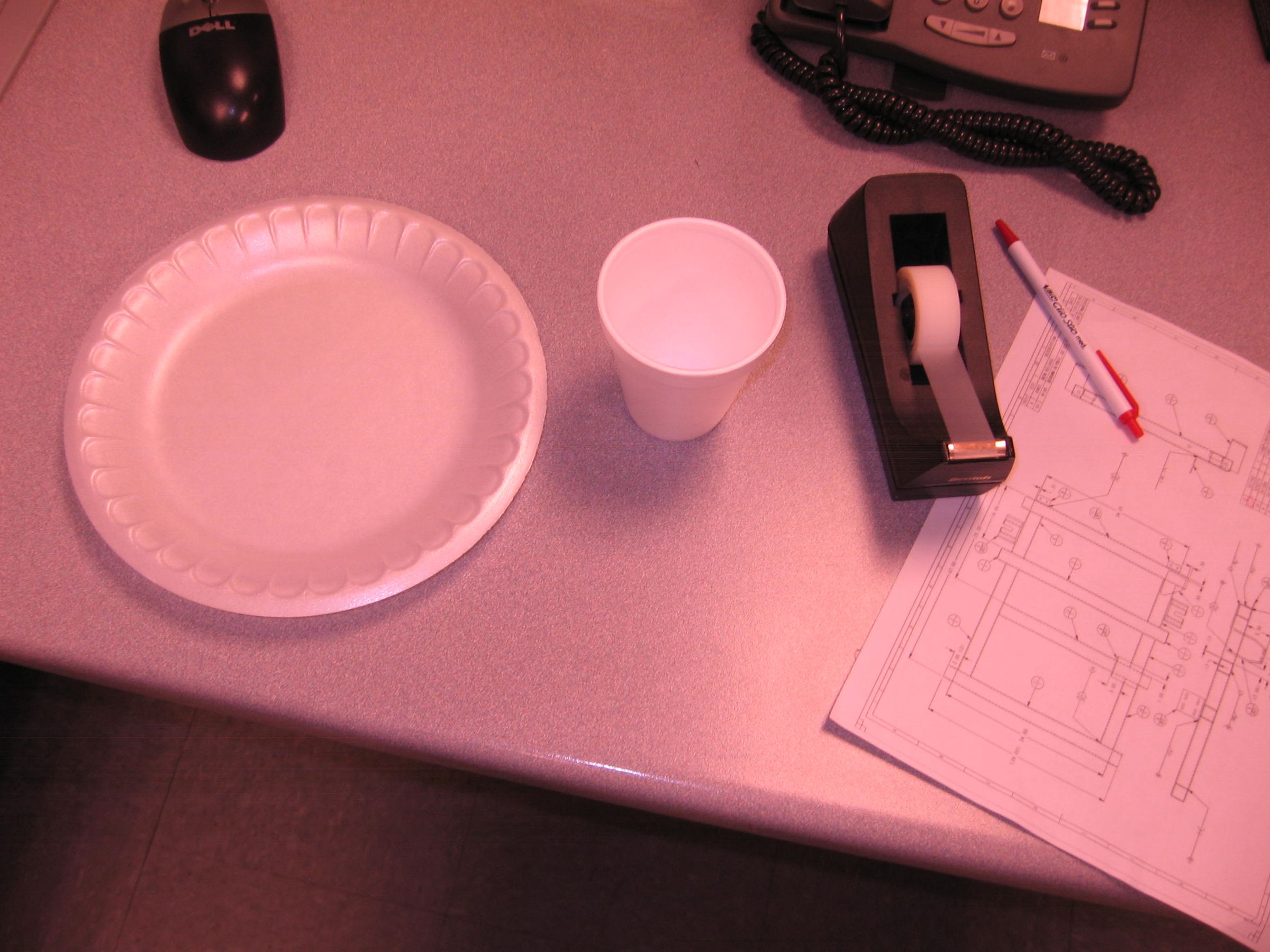 Super Simple Office 'floater', Great for Kids Too! : 3 Steps ...