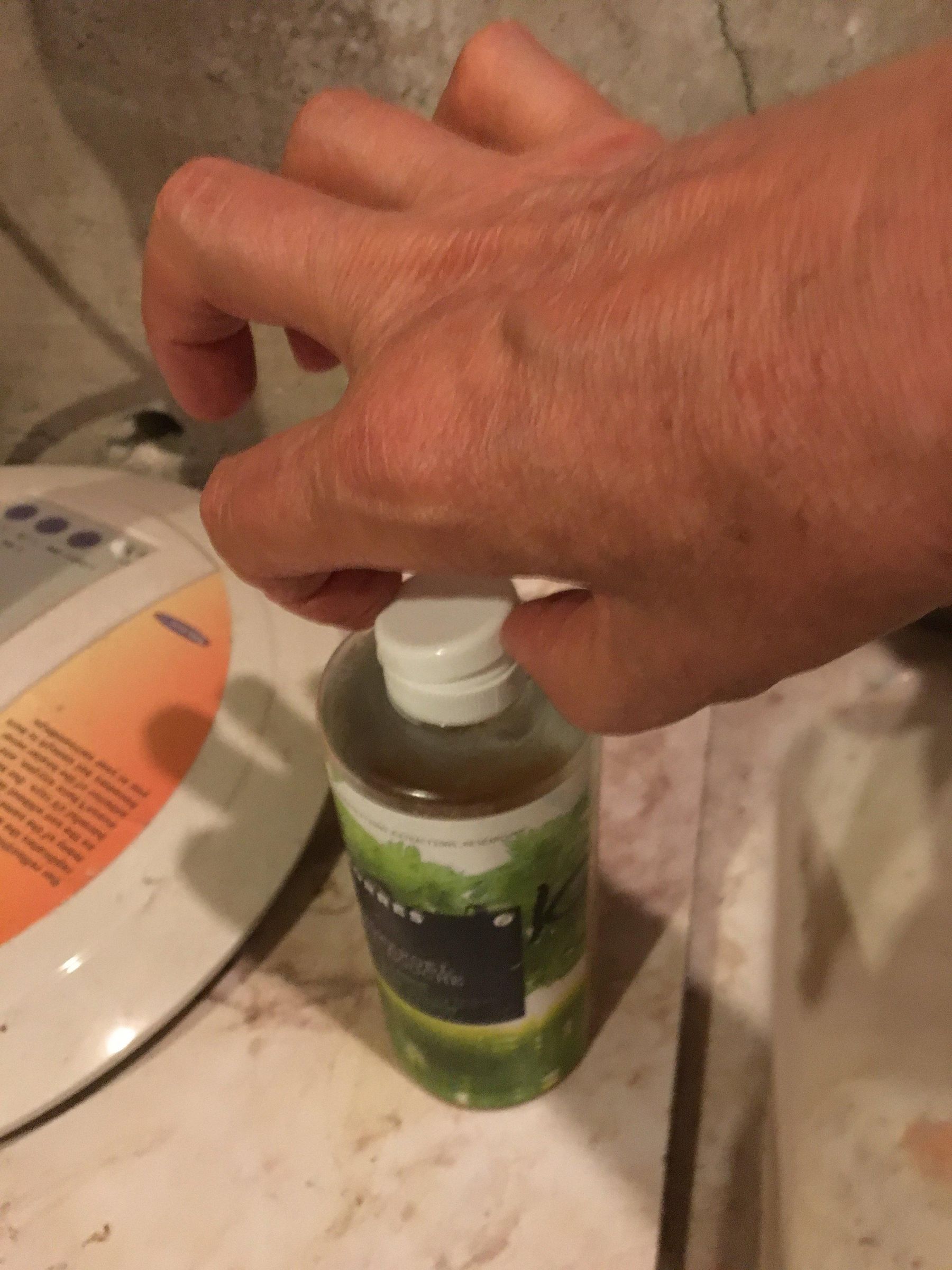 Easy Open Soap Bottle : 3 Steps (with Pictures) - Instructables