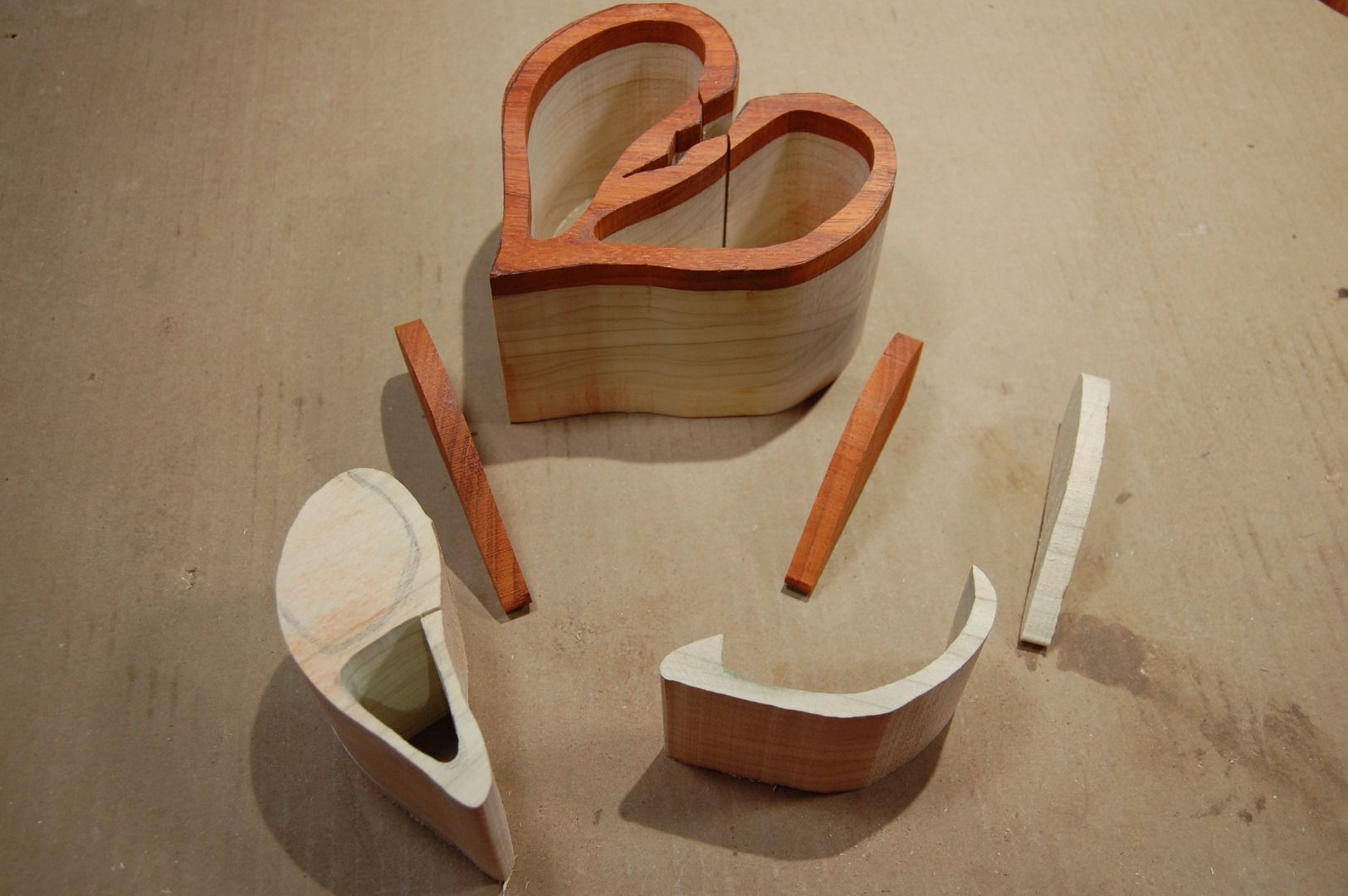 Broken Heart Bandsaw Box : 12 Steps (with Pictures) - Instructables