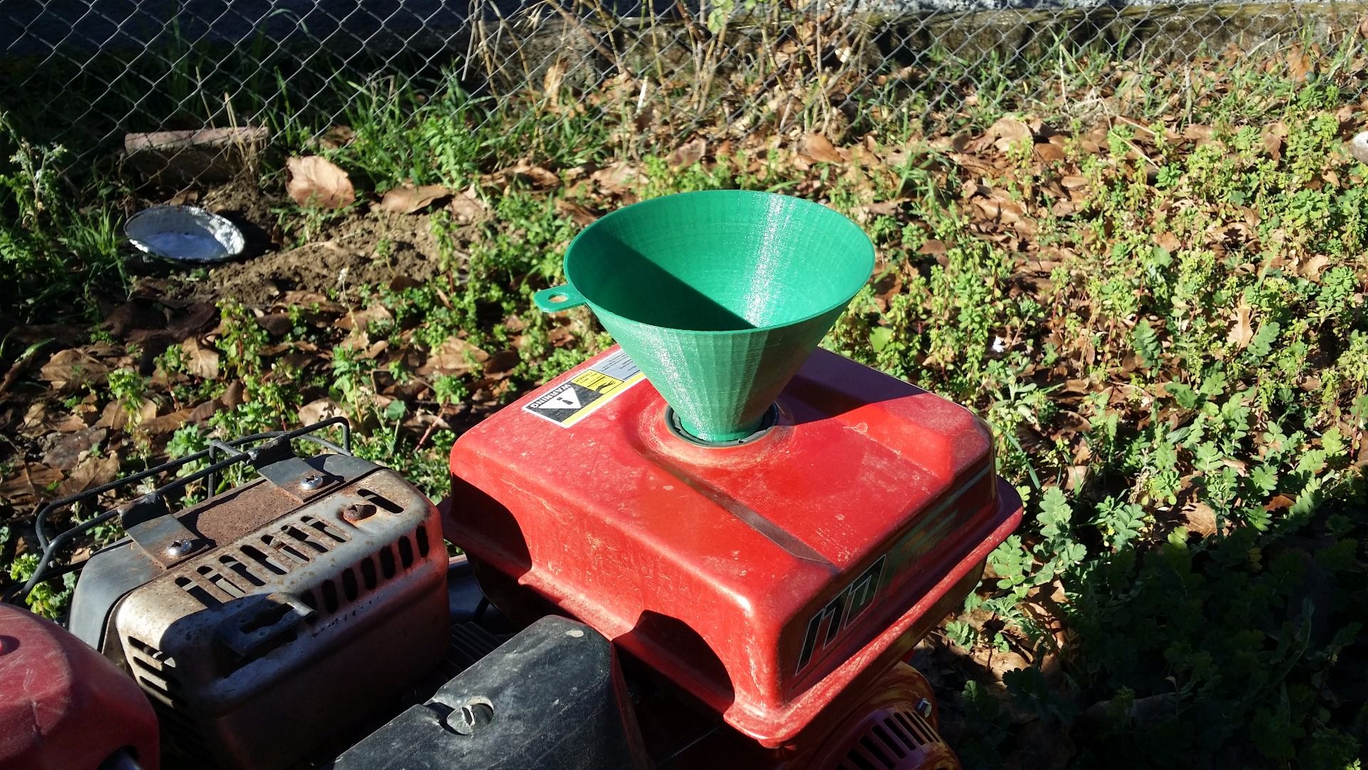 3D Printer Threaded Funnel : 4 Steps - Instructables