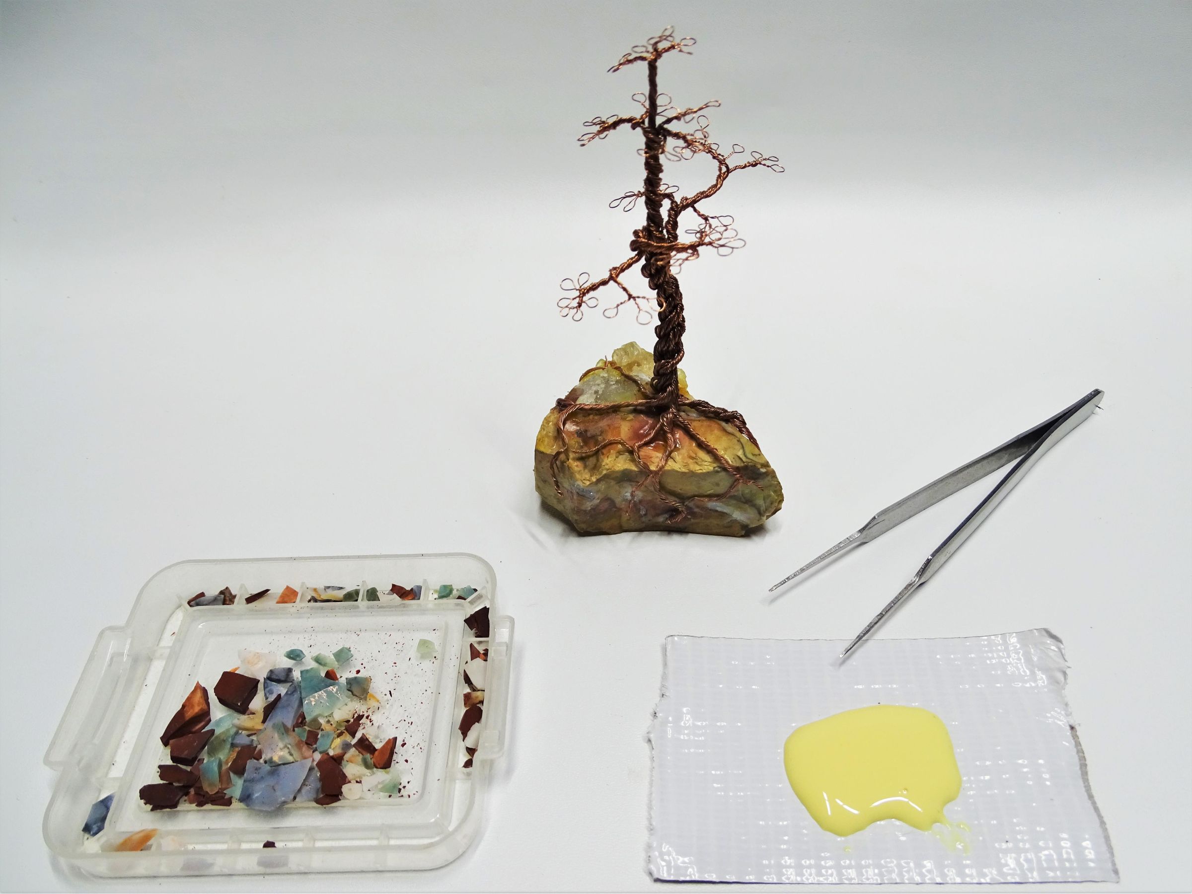 UPCYCLED GEM TREE : 7 Steps (with Pictures) - Instructables