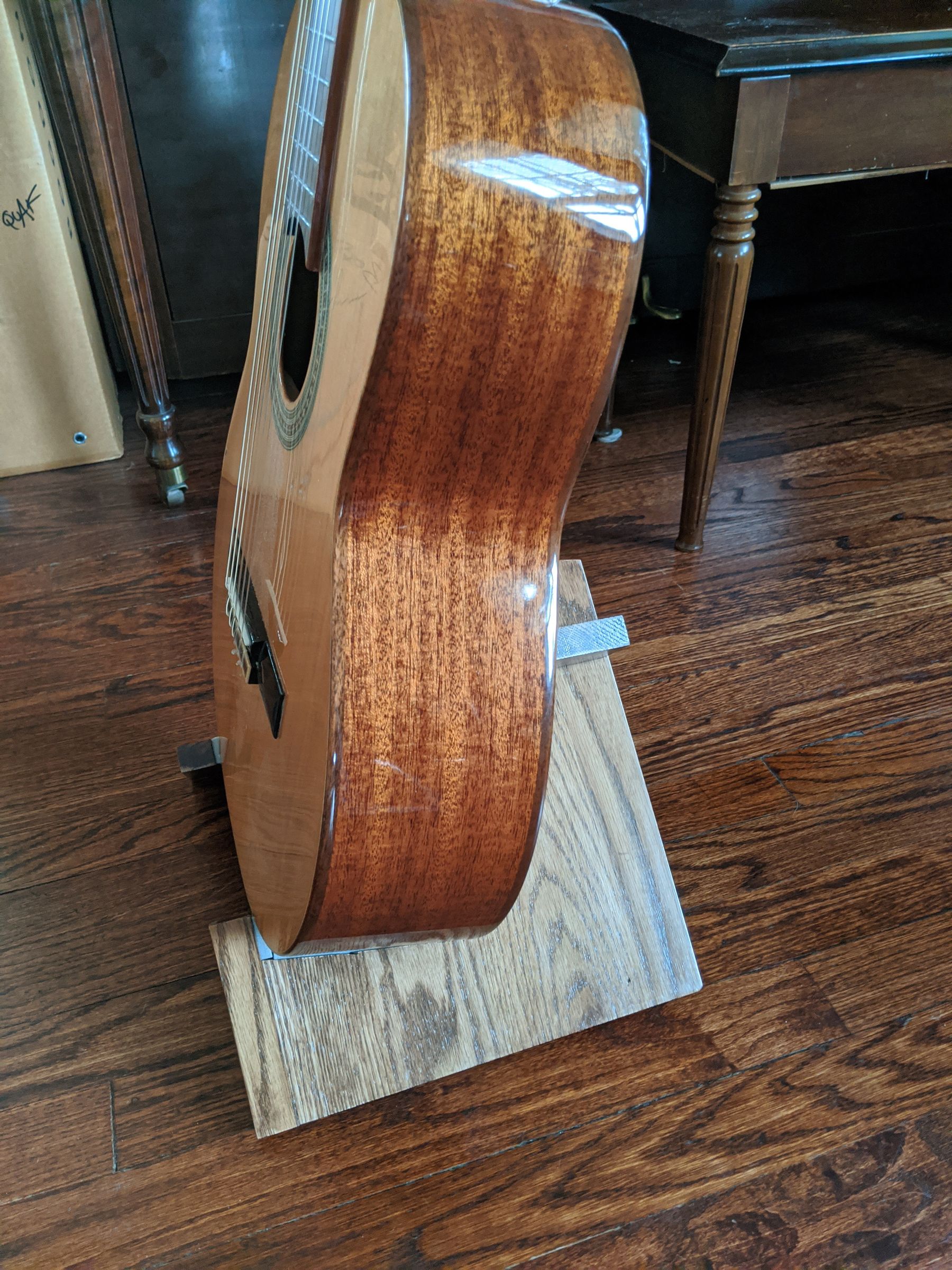 Simple Elegant Guitar Stand : 4 Steps (with Pictures) - Instructables