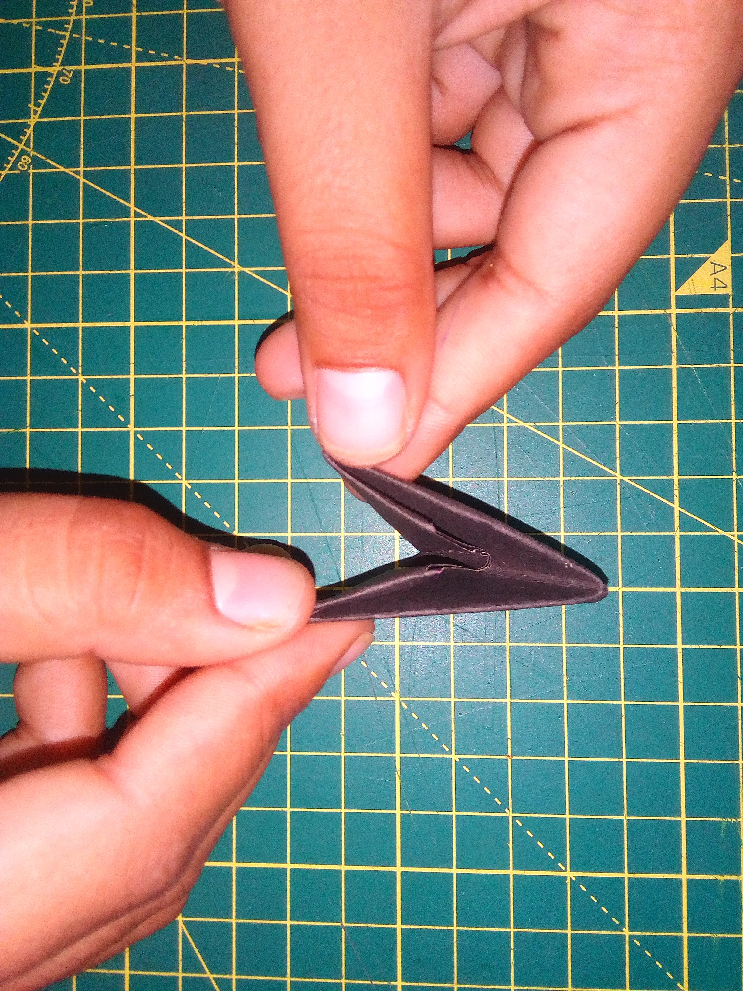 Origami Key Chain : 9 Steps (with Pictures) - Instructables