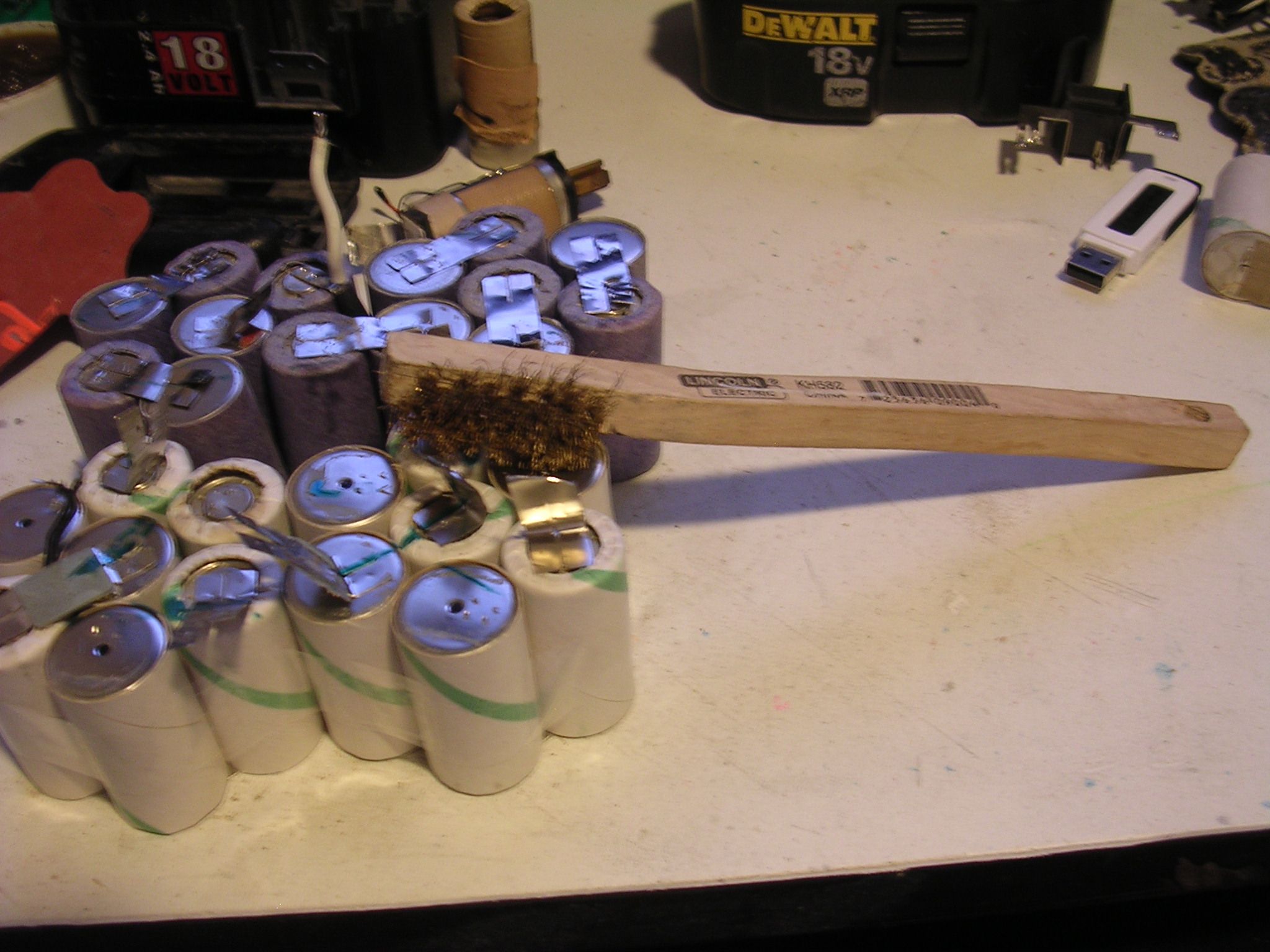 Battery Transplant, Recycling to the Max : 5 Steps - Instructables