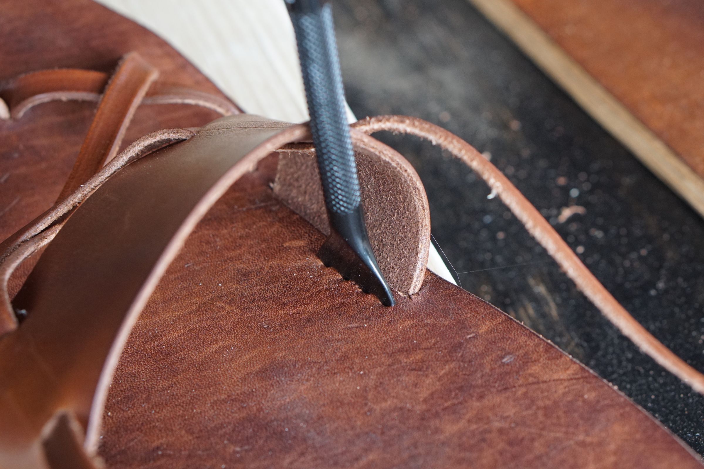 The Ultimate Super Hip Sandals : 16 Steps (with Pictures) - Instructables