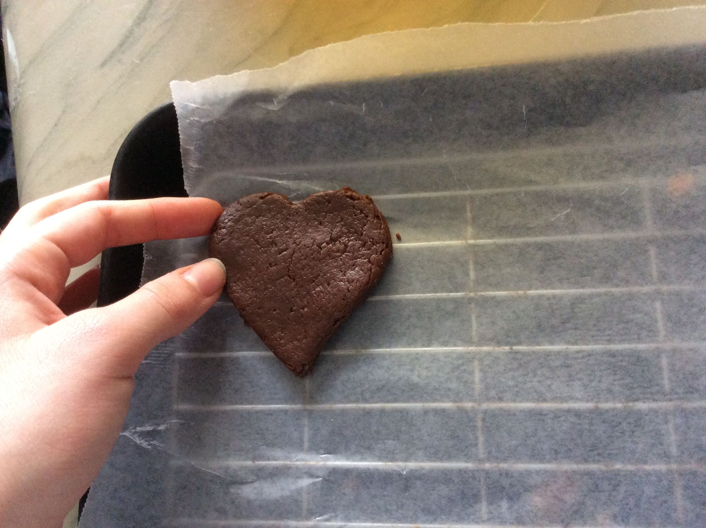 Heart Shaped Oreos Valentines DIY : 5 Steps (with Pictures) - Instructables
