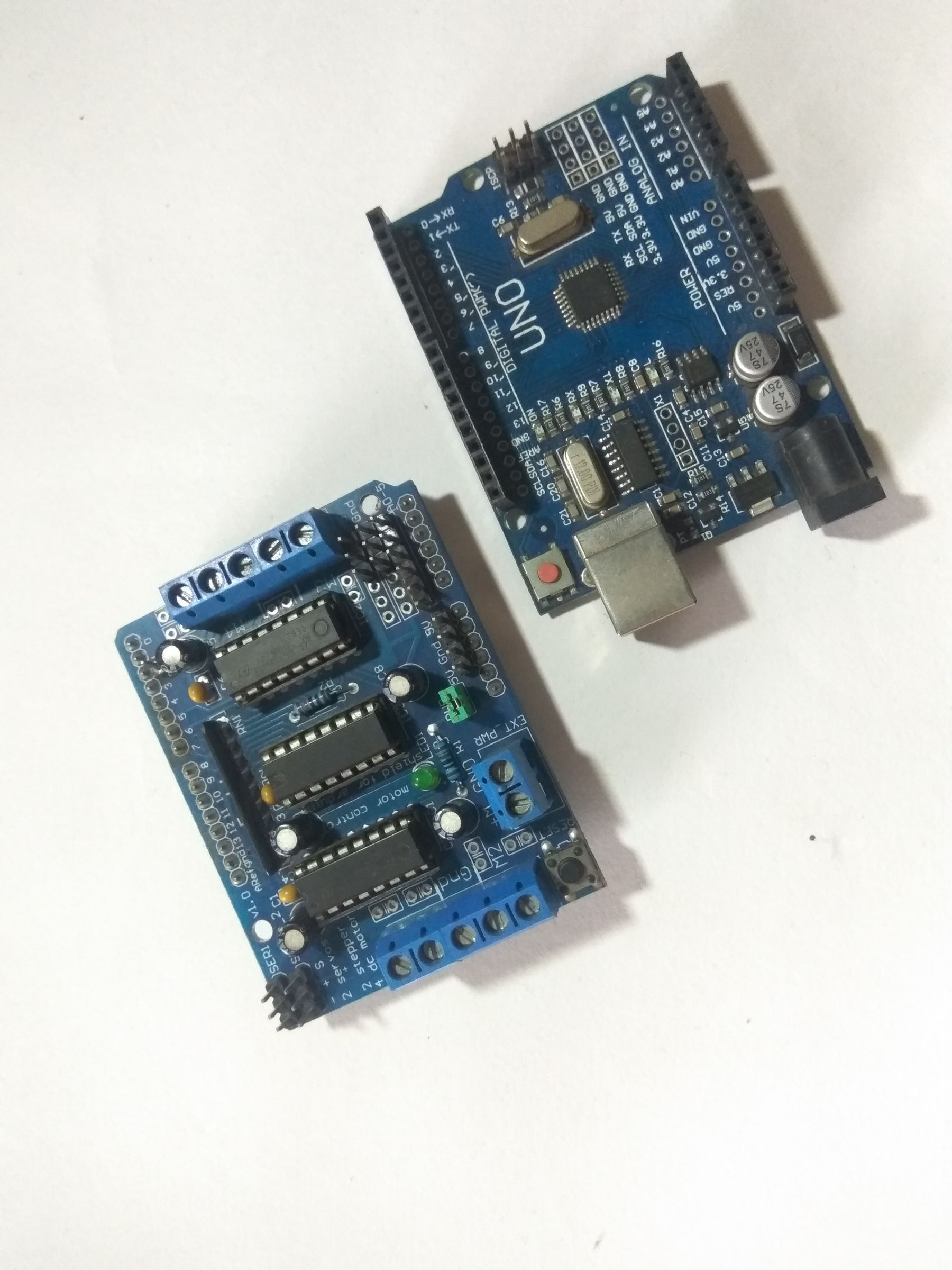 SMARTPHONE CONTROLLED ROBOT USING BLE 4.0 !!! : 5 Steps - Instructables