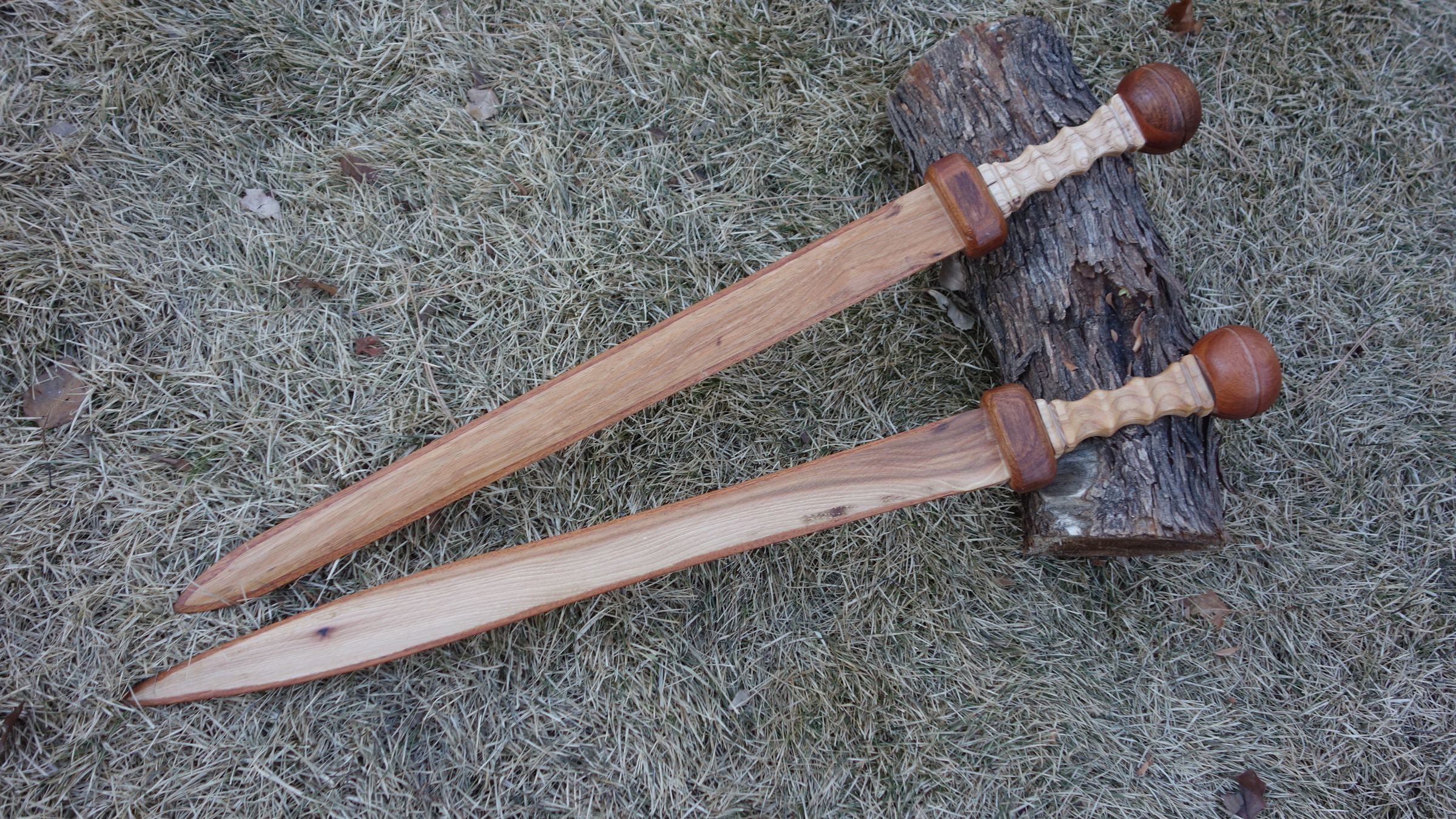 Wooden Gladius Swords : 7 Steps (with Pictures) - Instructables