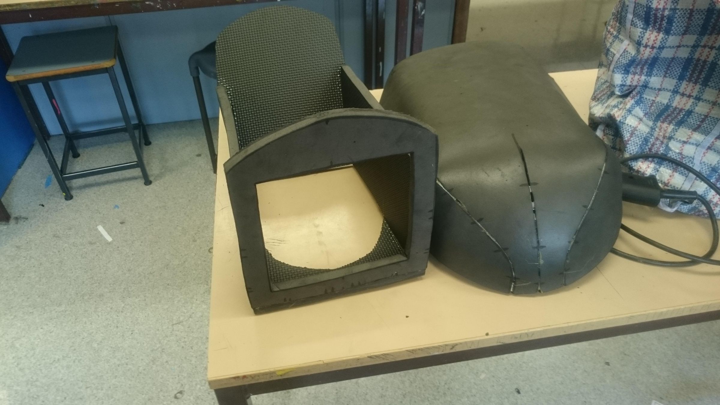 EVA Foam Robot Costume : 16 Steps (with Pictures) - Instructables
