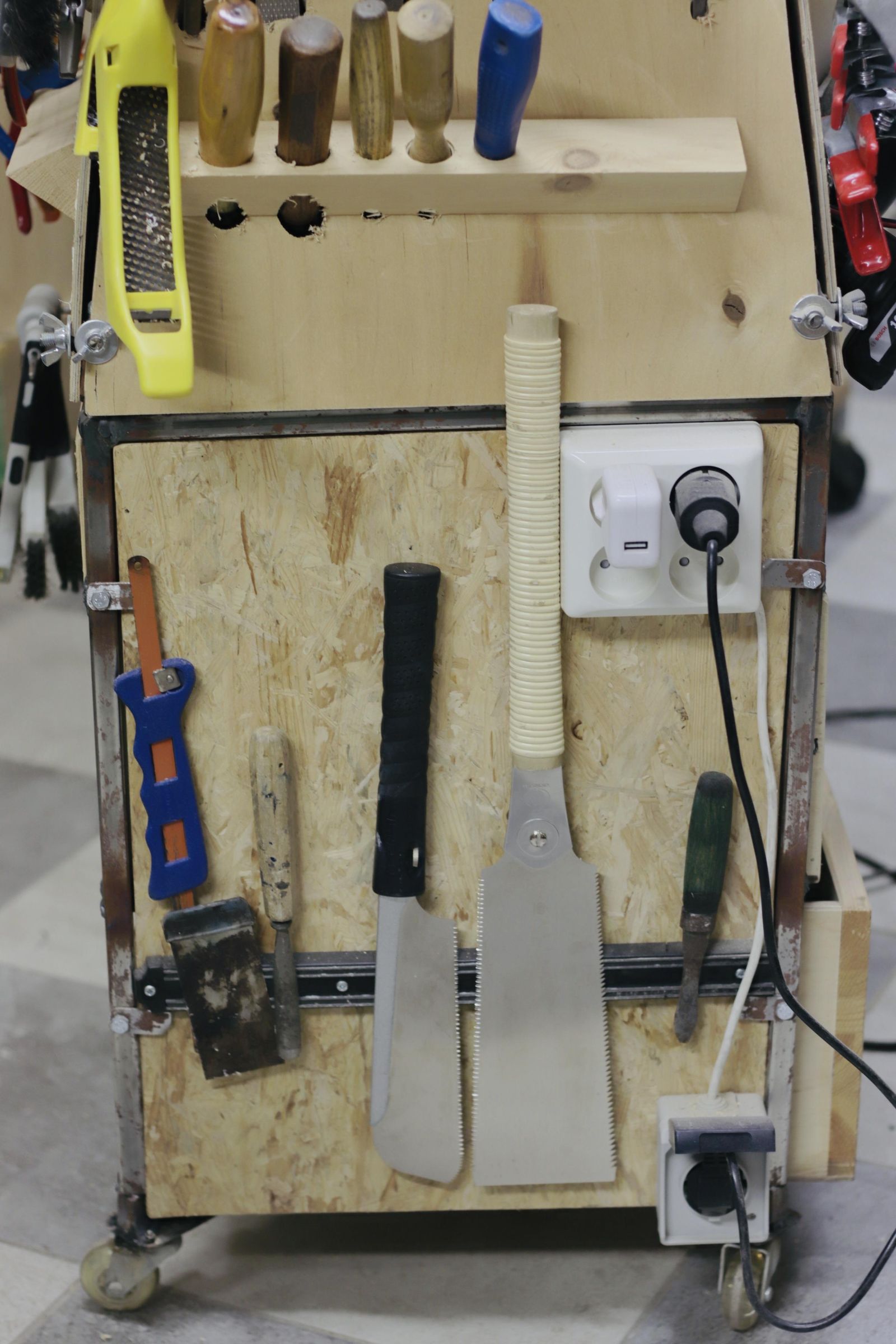 The Tool Tower : 14 Steps (with Pictures) - Instructables