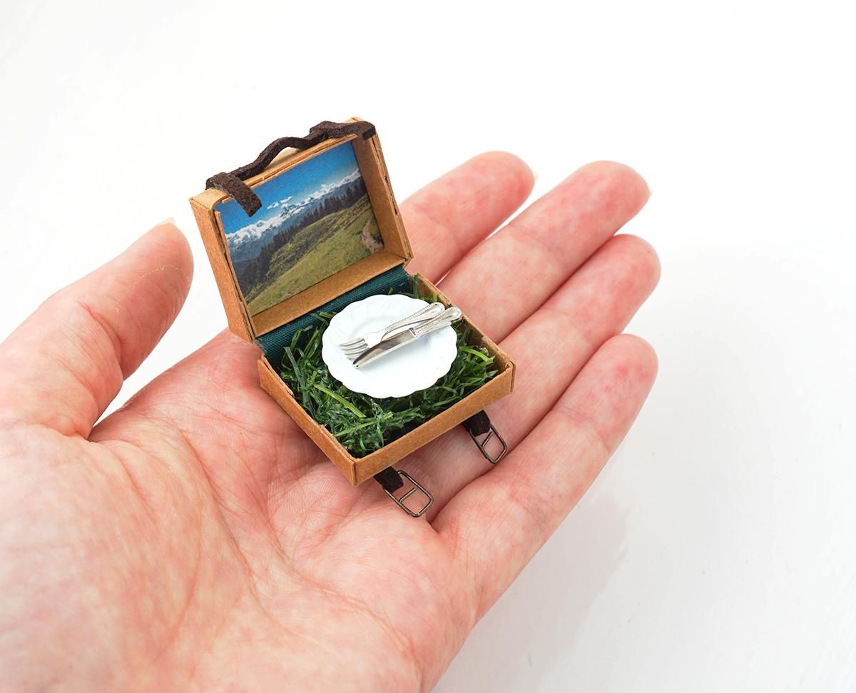 DIY Miniature Suitcase | How to Make a Mini 1/12 Picnic Hamper : 9 ...