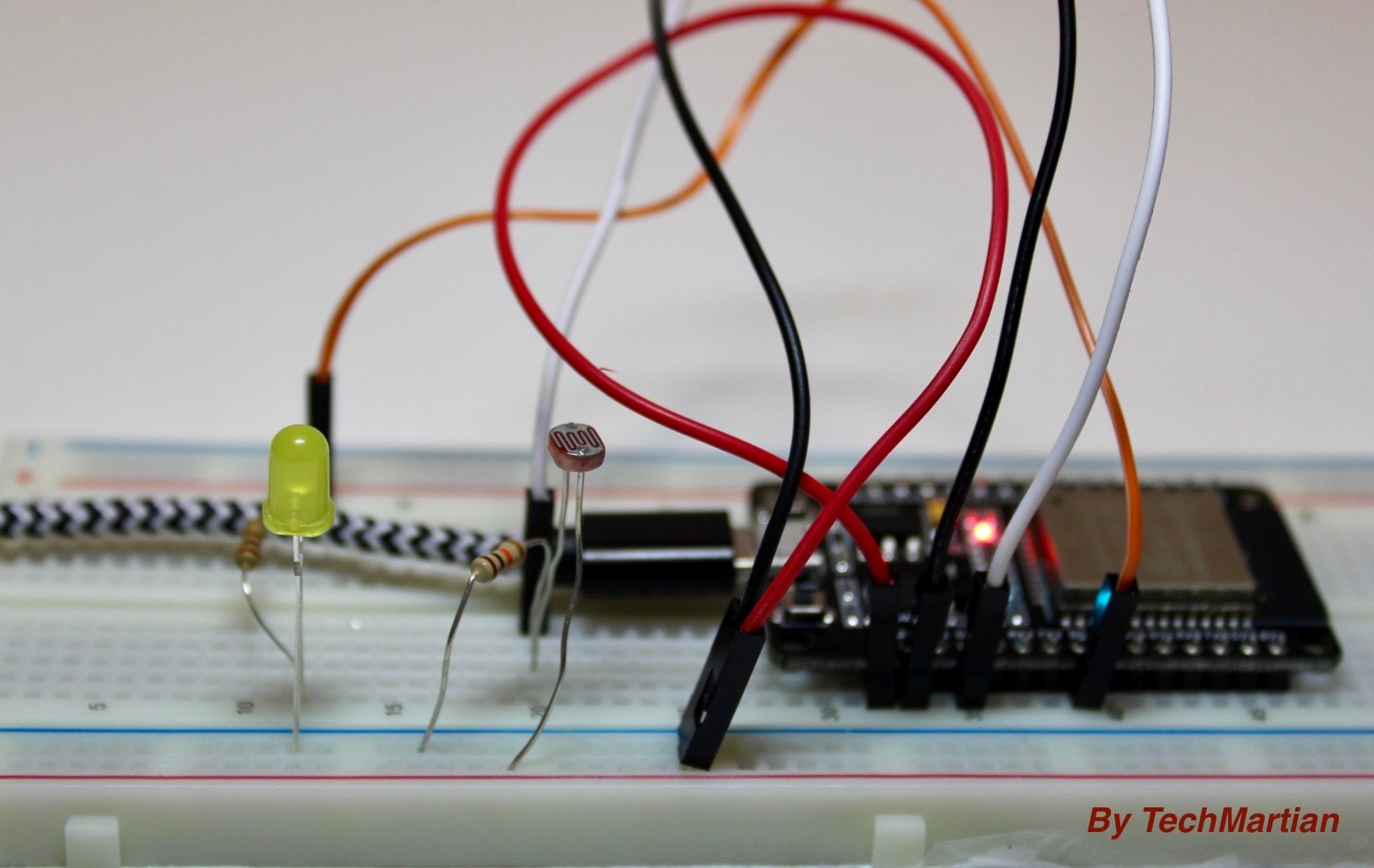Interfacing Photoresistor With ESP32 : 4 Steps - Instructables