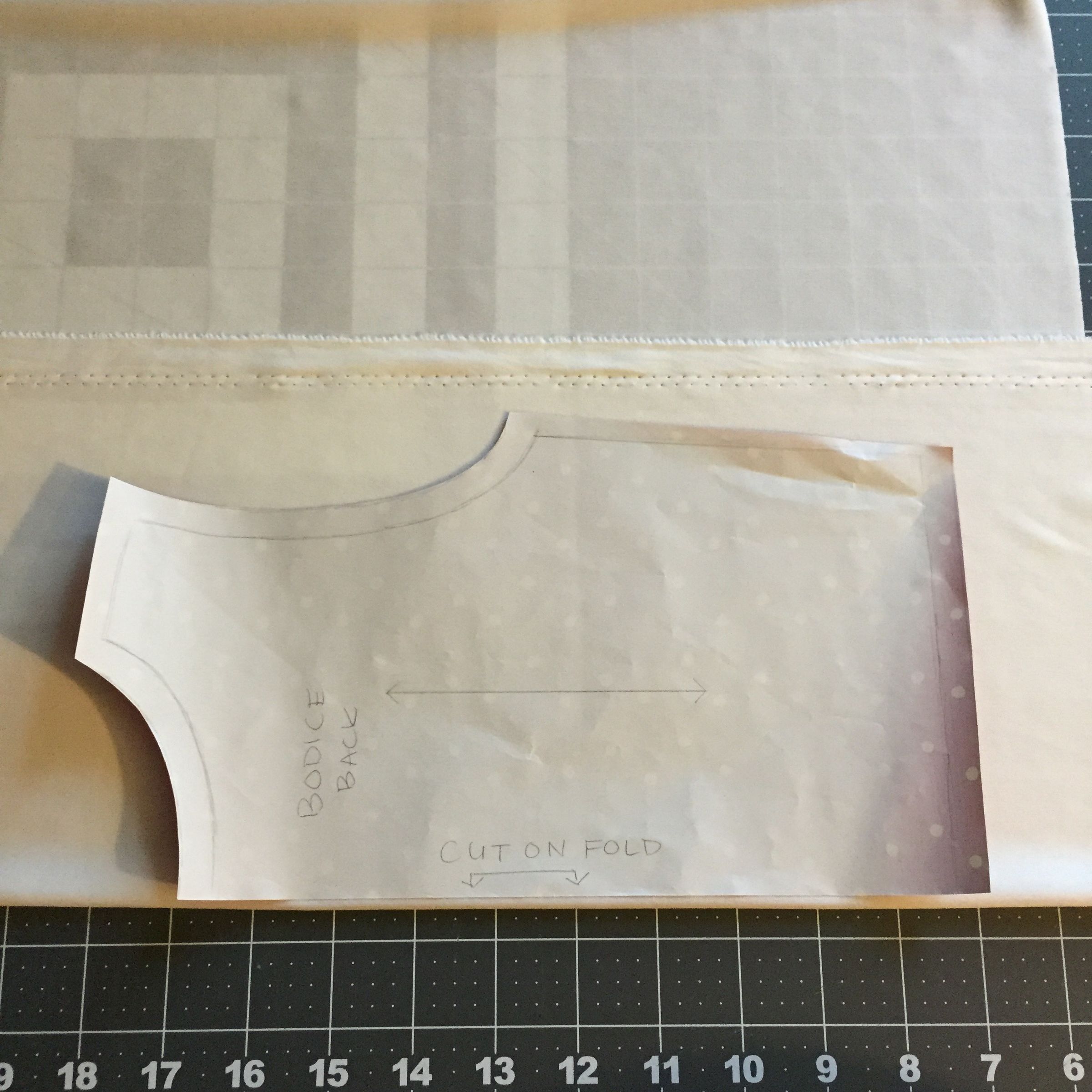 Easy DIY Flower Girl Dress : 6 Steps (with Pictures) - Instructables