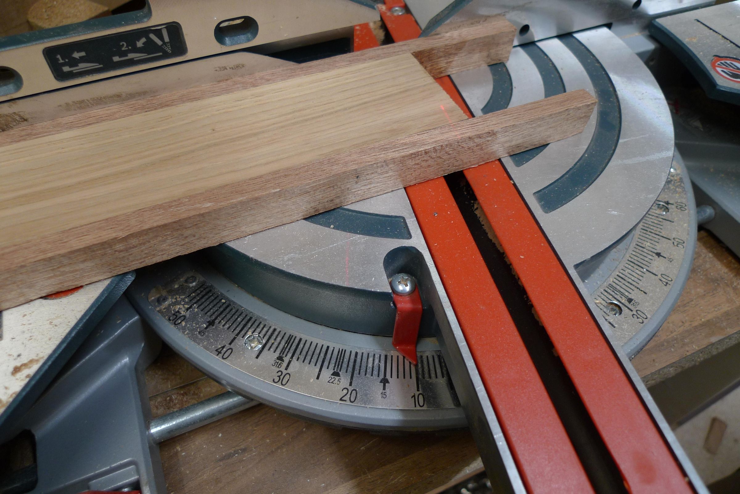 Faceted Curved Wooden Chair : 12 Steps (with Pictures) - Instructables