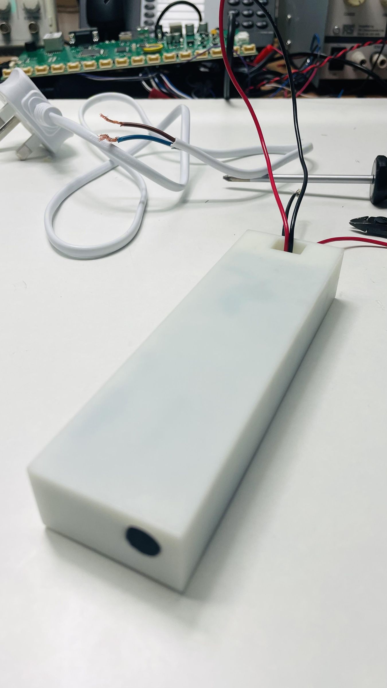 Easy Smart Clap Lamp : 5 Steps - Instructables