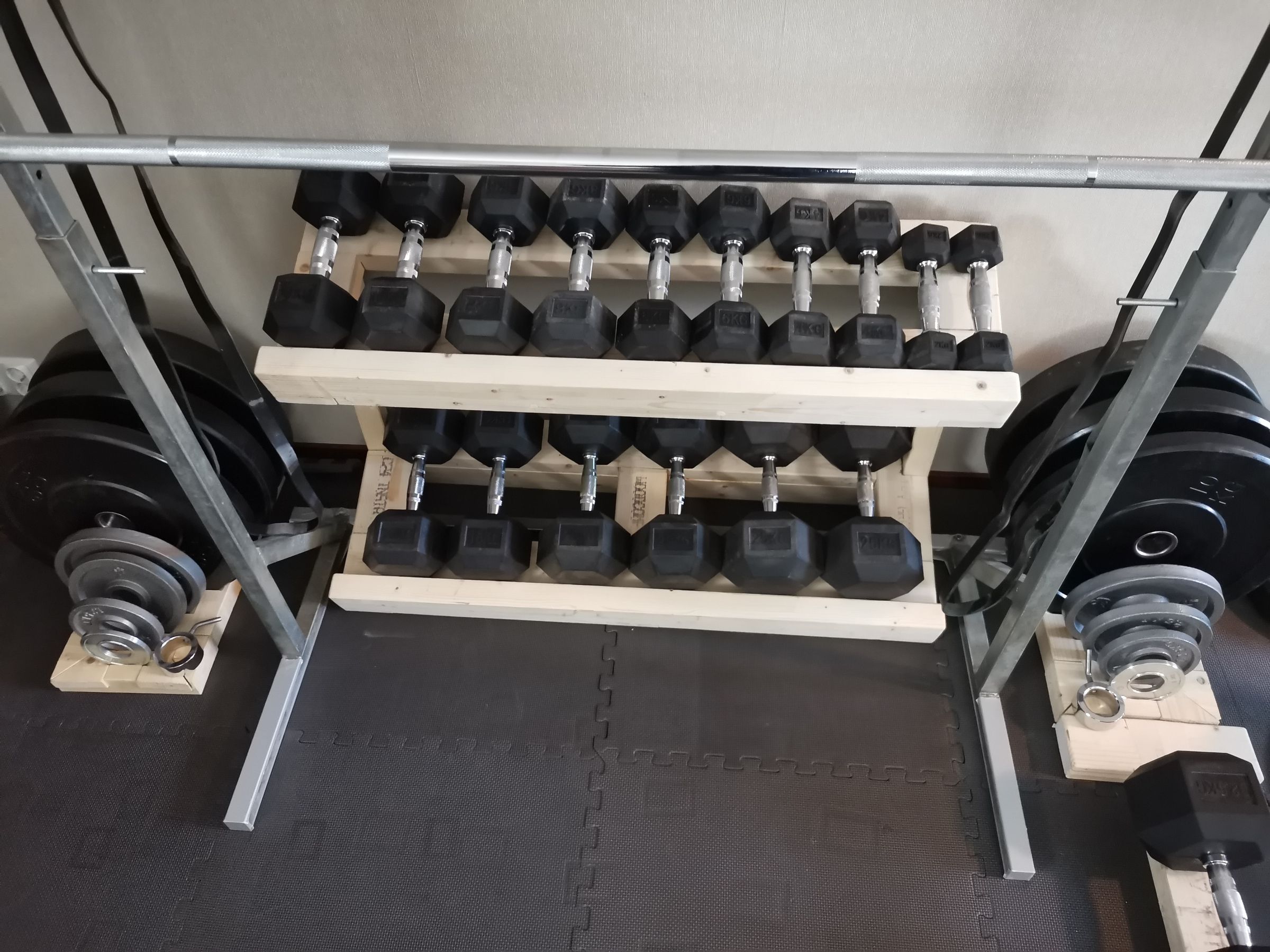 Dumbbell Rack : 3 Steps - Instructables