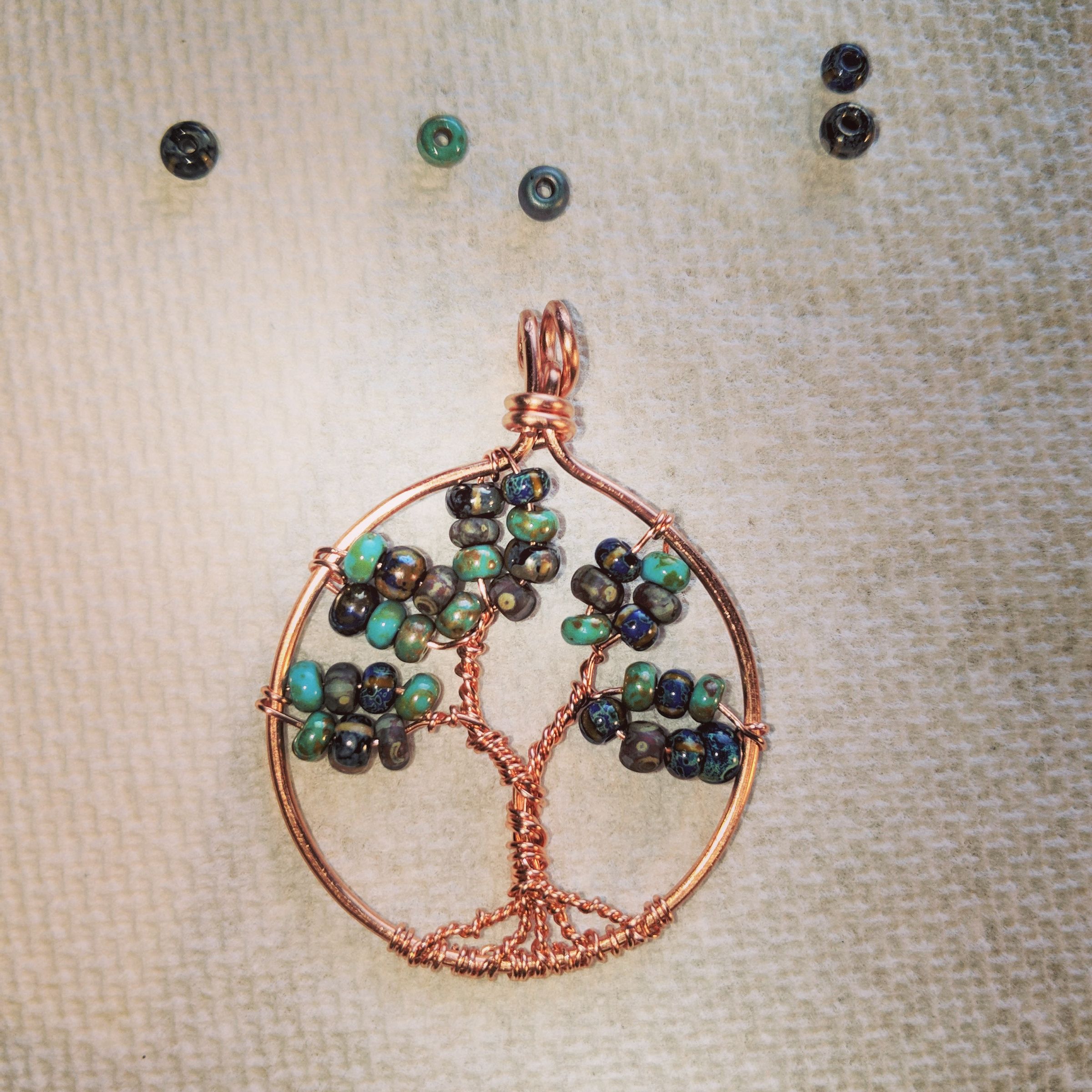 Simple Wire Wrap Tree Tutorial : 10 Steps (with Pictures) - Instructables