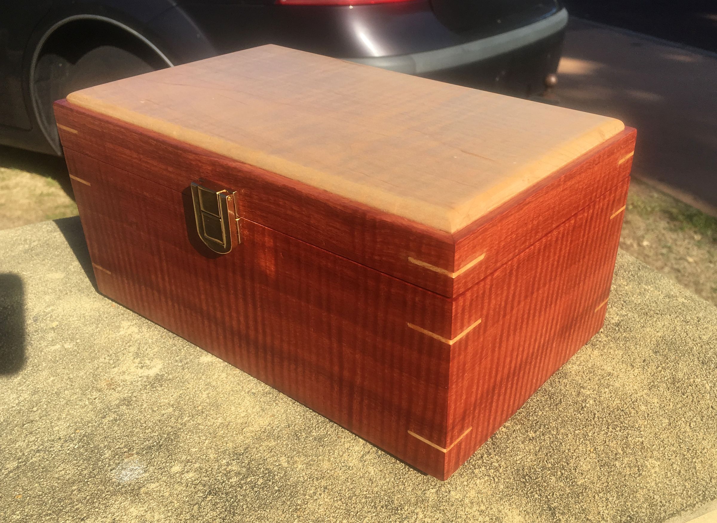 Simple and Elegant Wooden Box : 10 Steps (with Pictures) - Instructables