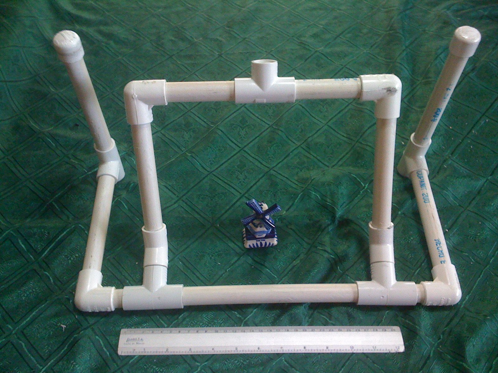Laptop STAND PVC Table : 12 Steps - Instructables