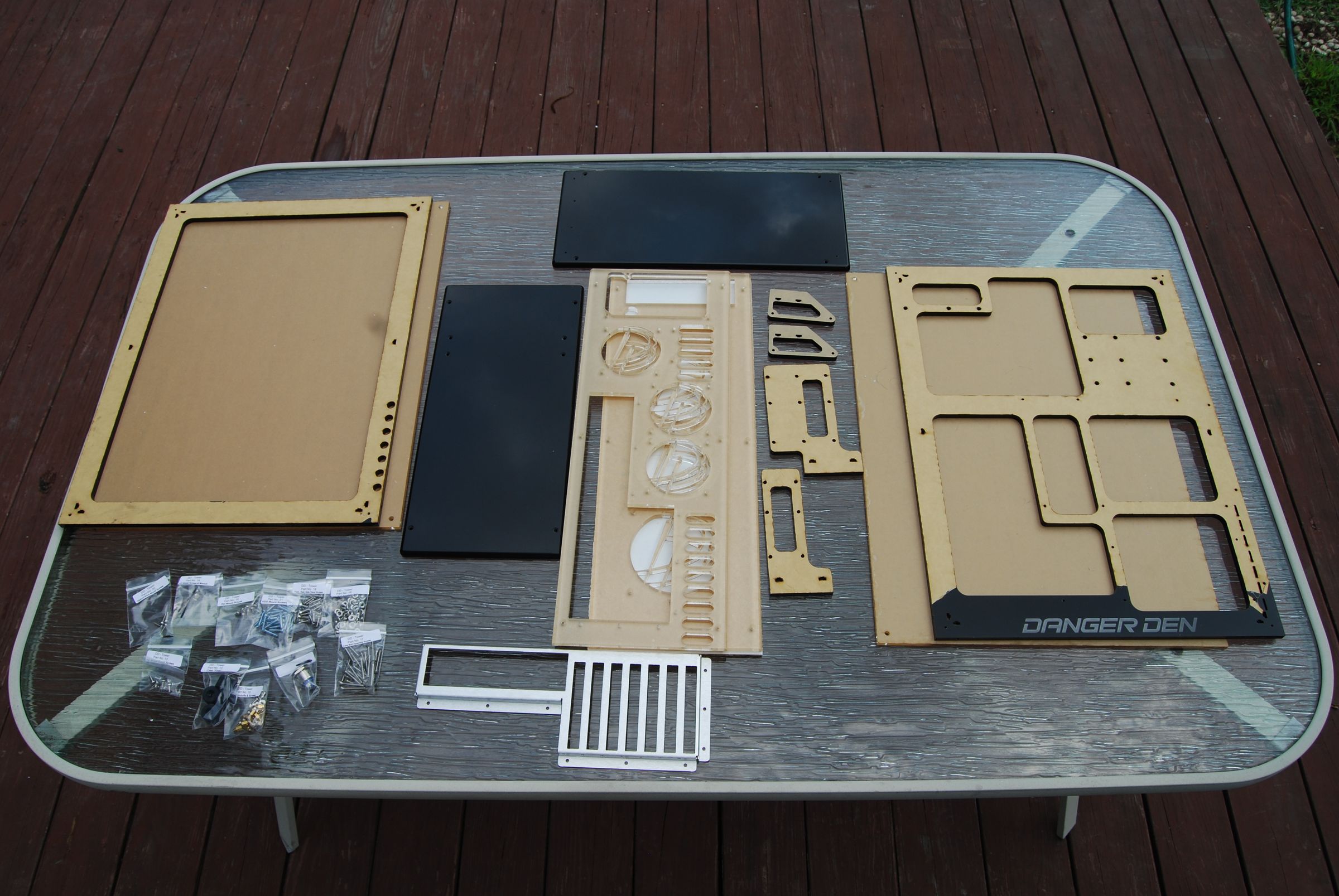 Danger Den / Nvidia Tri SLI Water Cooled Gaming PC : 7 Steps ...