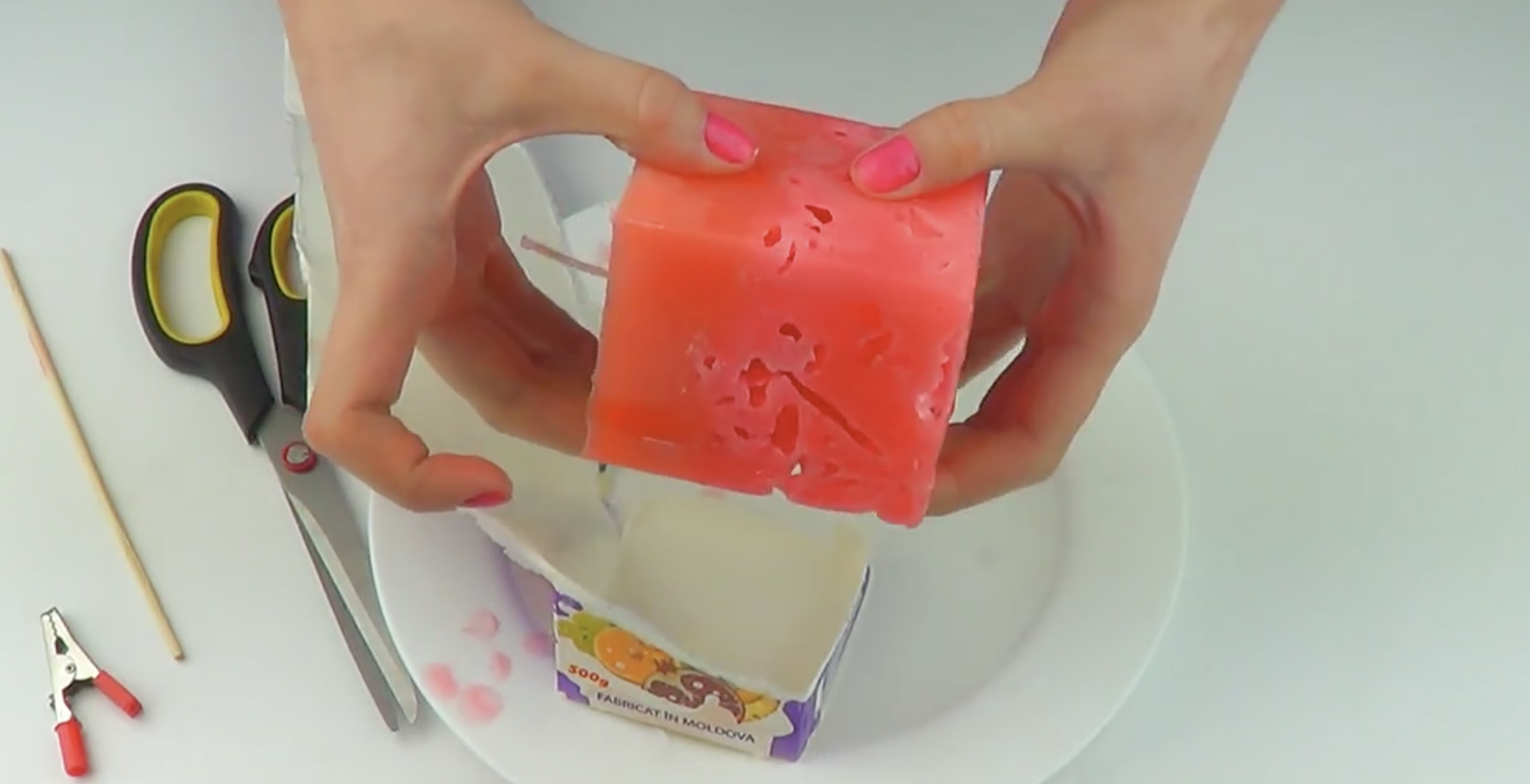 How to Make an Ice Candle : 5 Steps - Instructables