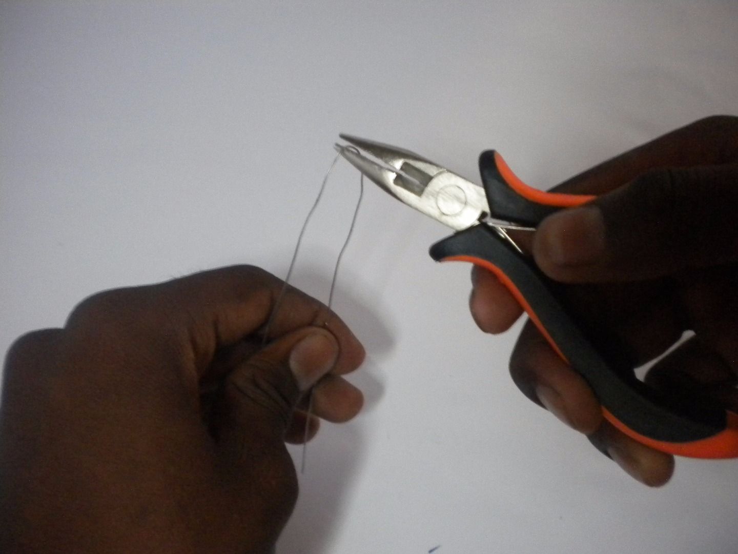 BUILD YOUR OWN INSECT ROBOT USING ARDUINO AND SERVO : 6 Steps ...