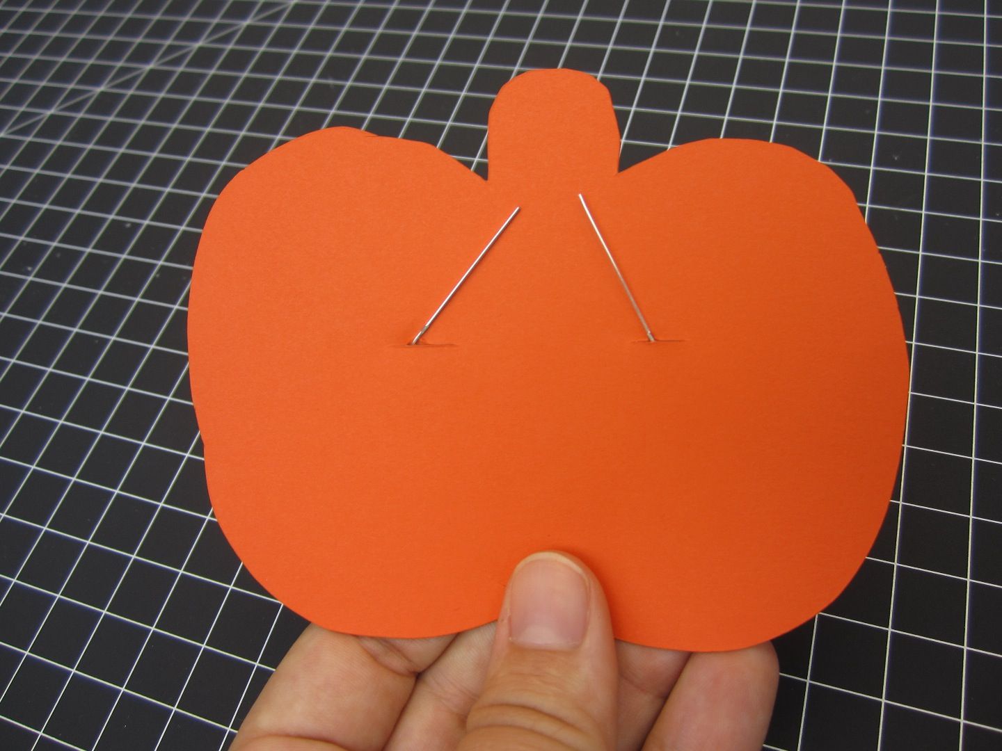 Halloween LED Paper Crafts : 12 Steps (with Pictures) - Instructables