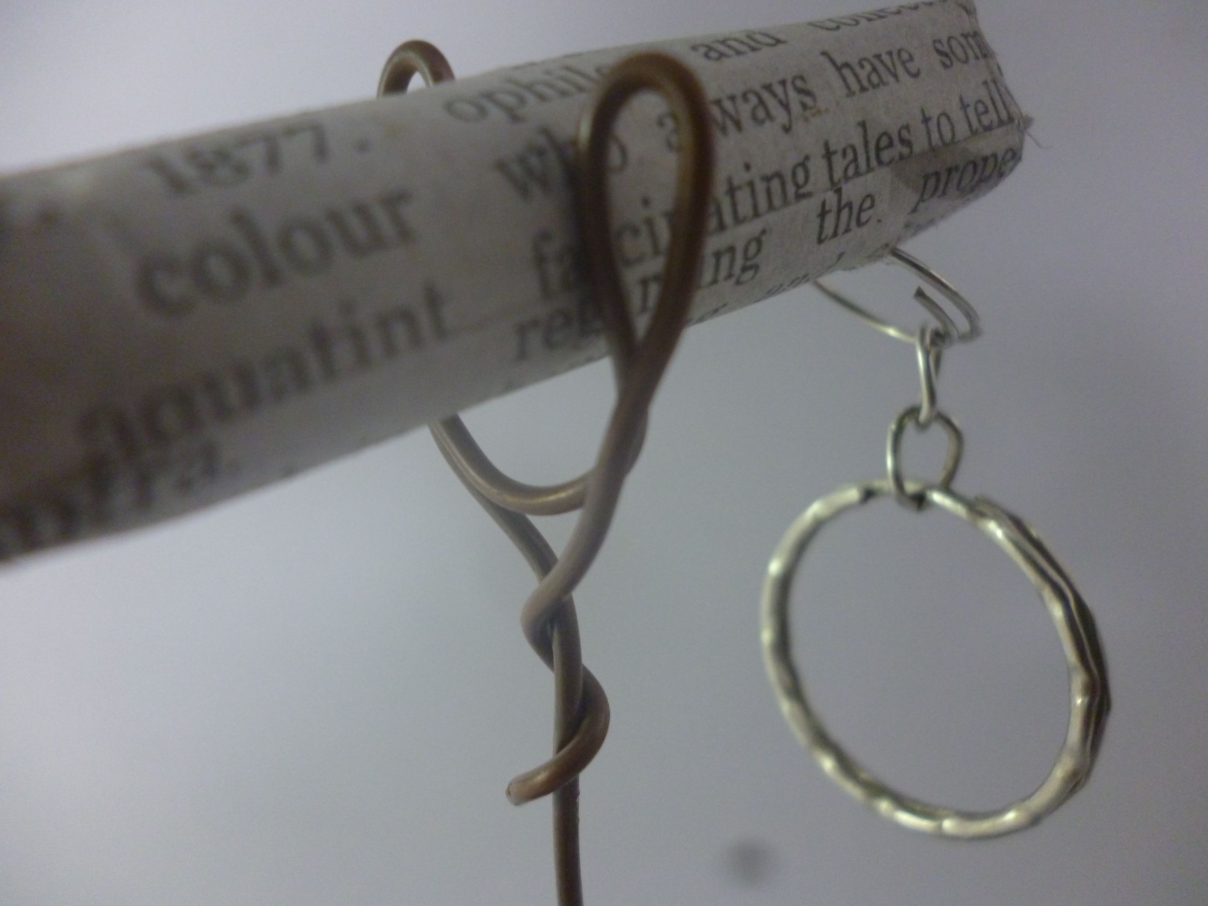 Simple Key Chain Torch and Mini Desktop Lamp. : 4 Steps - Instructables