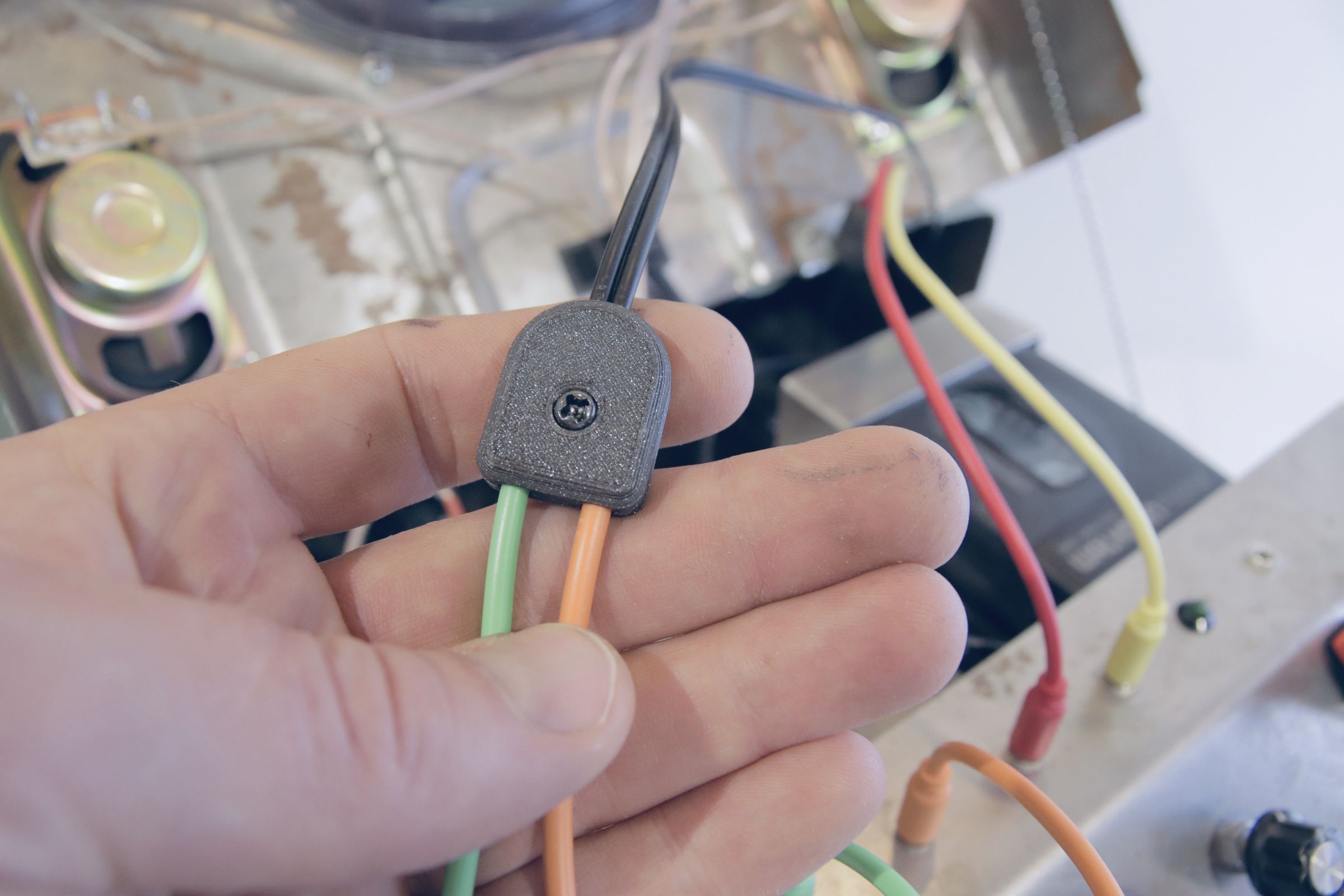 The Portable Laff Box : 13 Steps (with Pictures) - Instructables