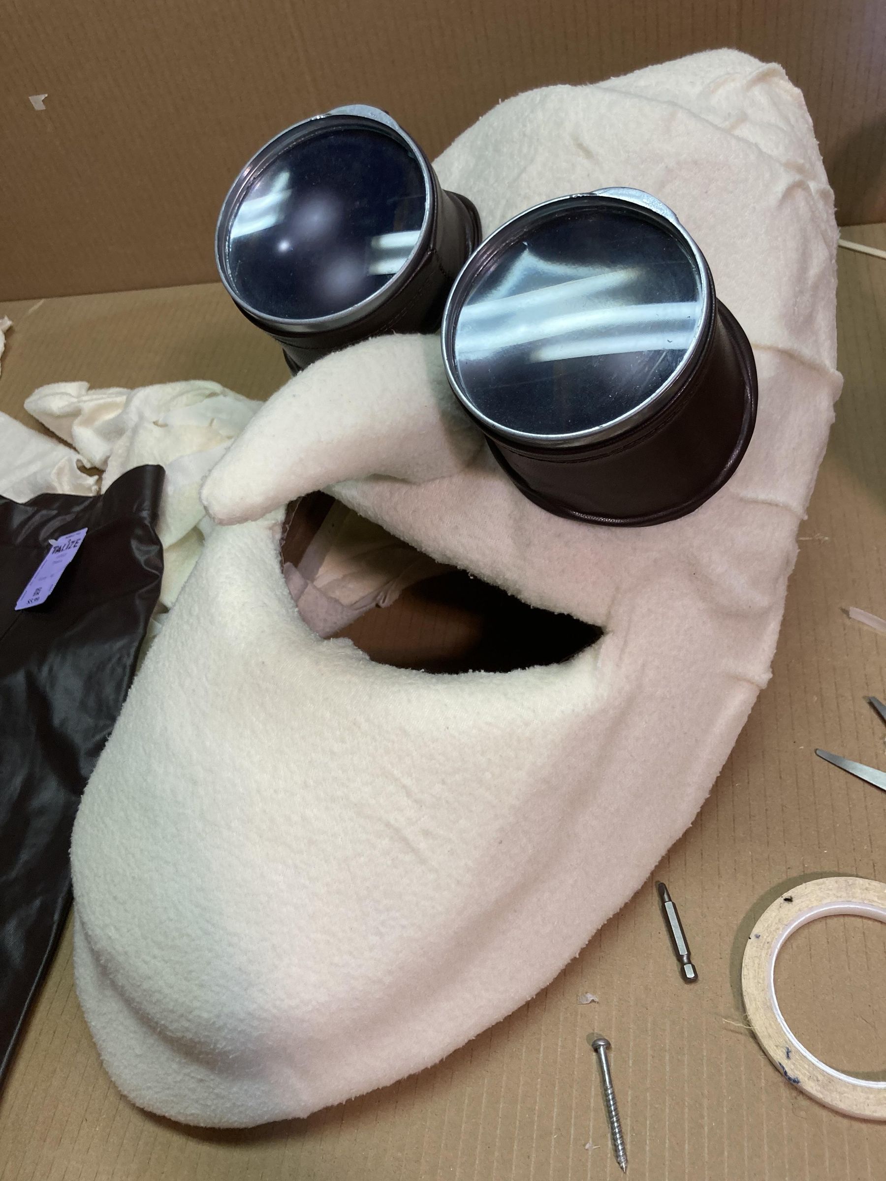 Despicable Me Dr. Nefario Costume : 6 Steps (with Pictures) - Instructables