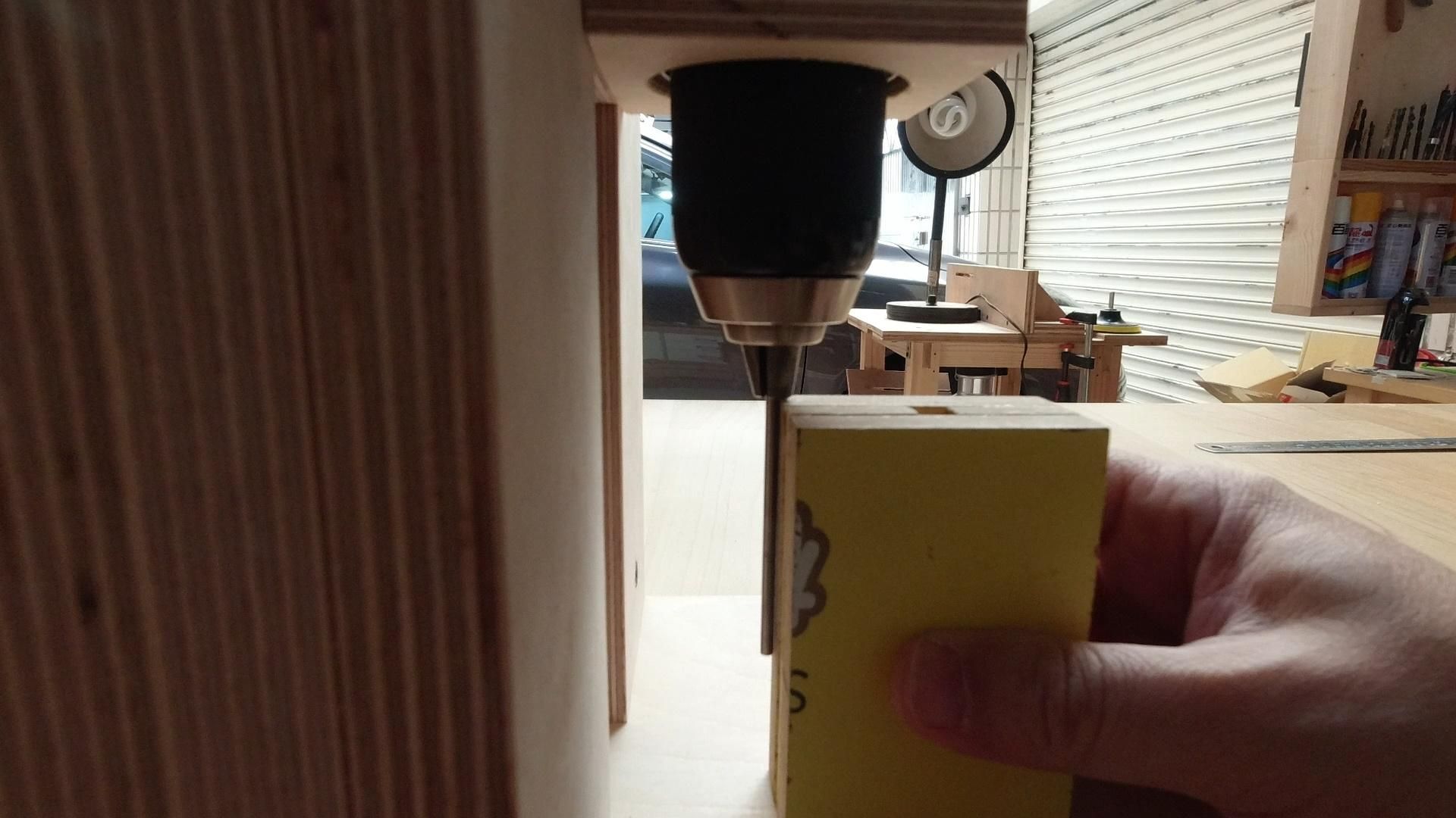 DIY Drill Guide : 5 Steps - Instructables