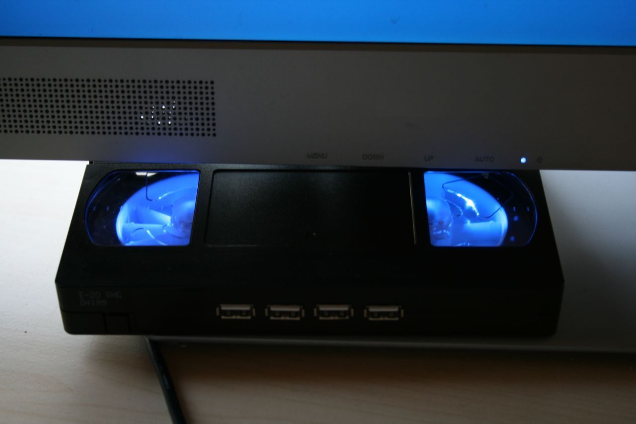 Glowing Video Tape USB Hub : 11 Steps (with Pictures) - Instructables