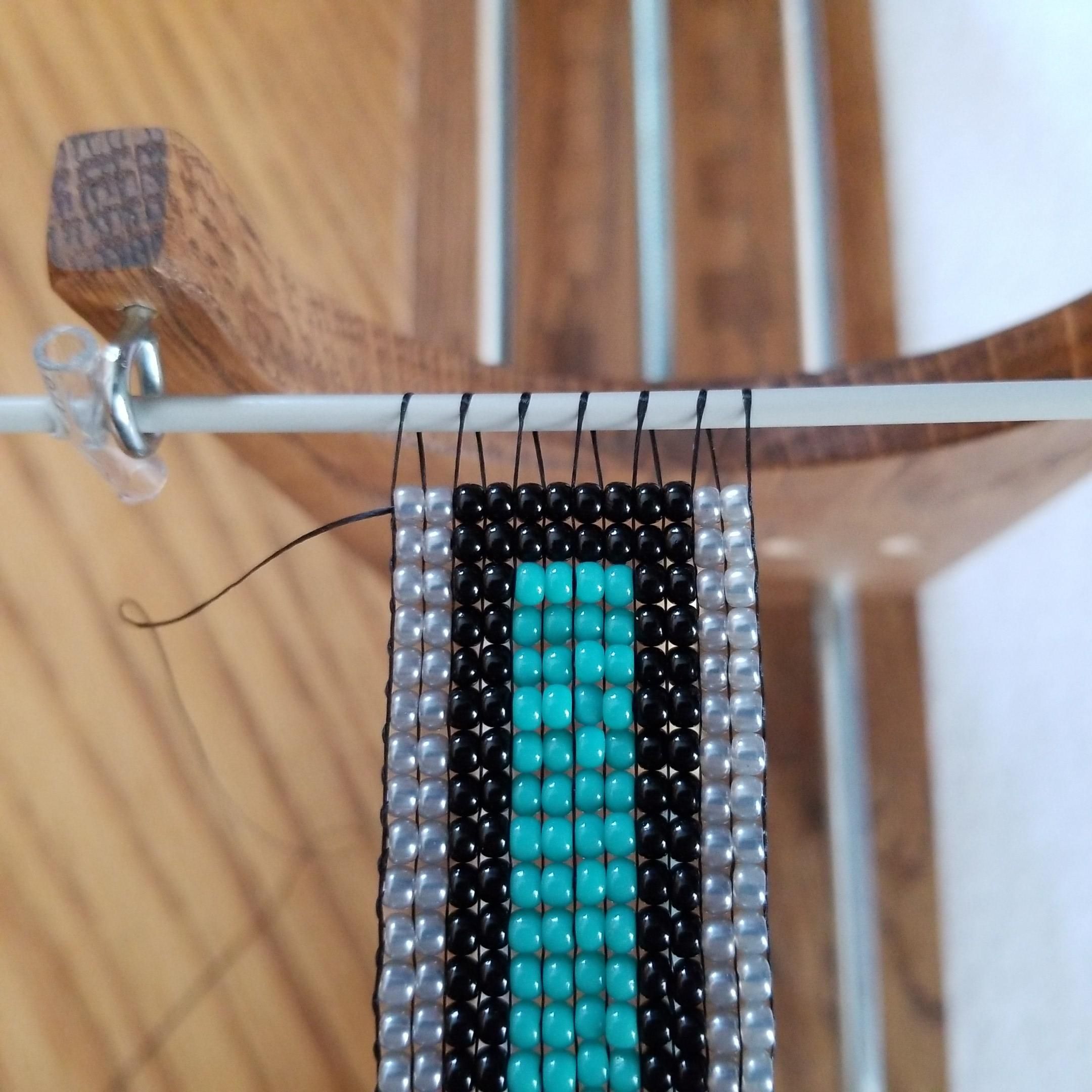 Make a Bead Loom and Bracelet : 44 Steps (with Pictures) - Instructables