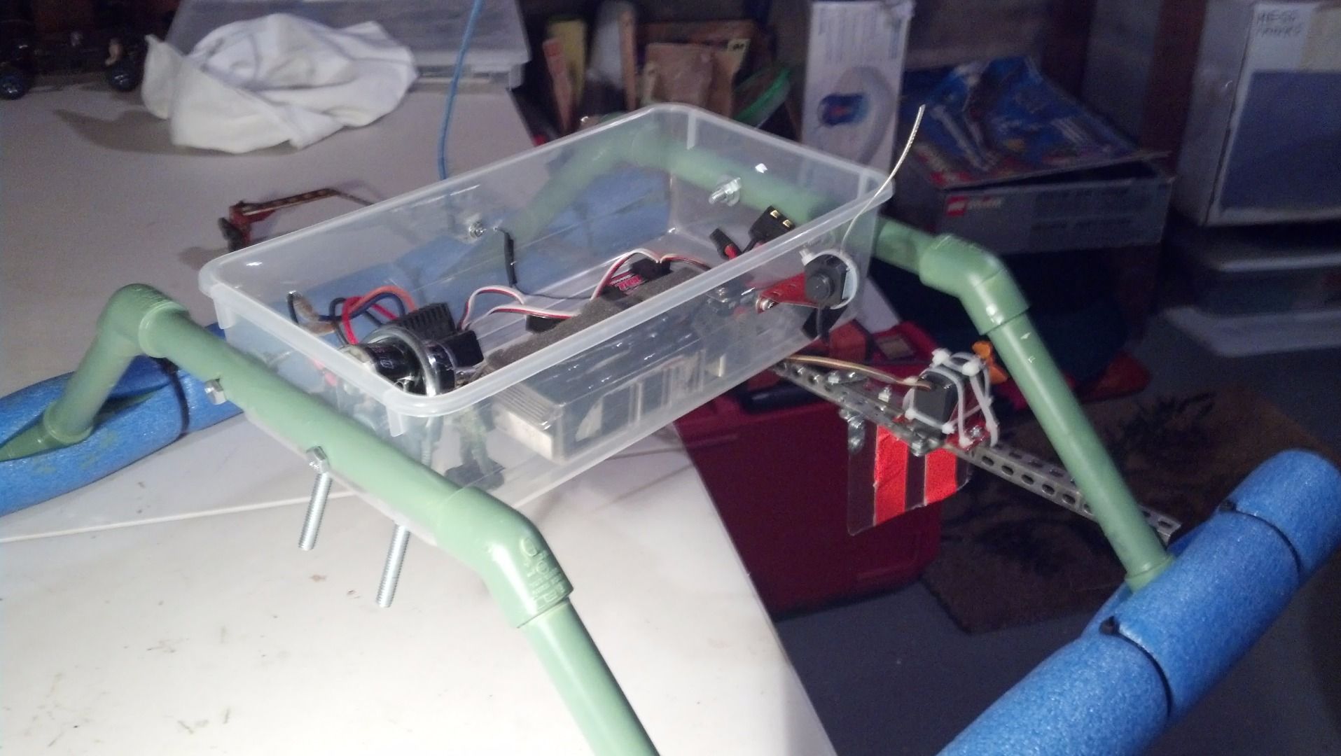 RC Catamaran Boat + VIDEO : 5 Steps - Instructables