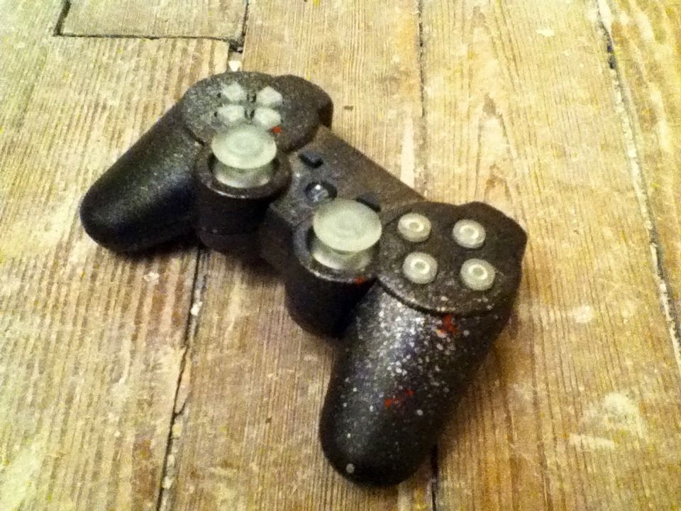 Custom Painted PS3 Controllers : 5 Steps - Instructables