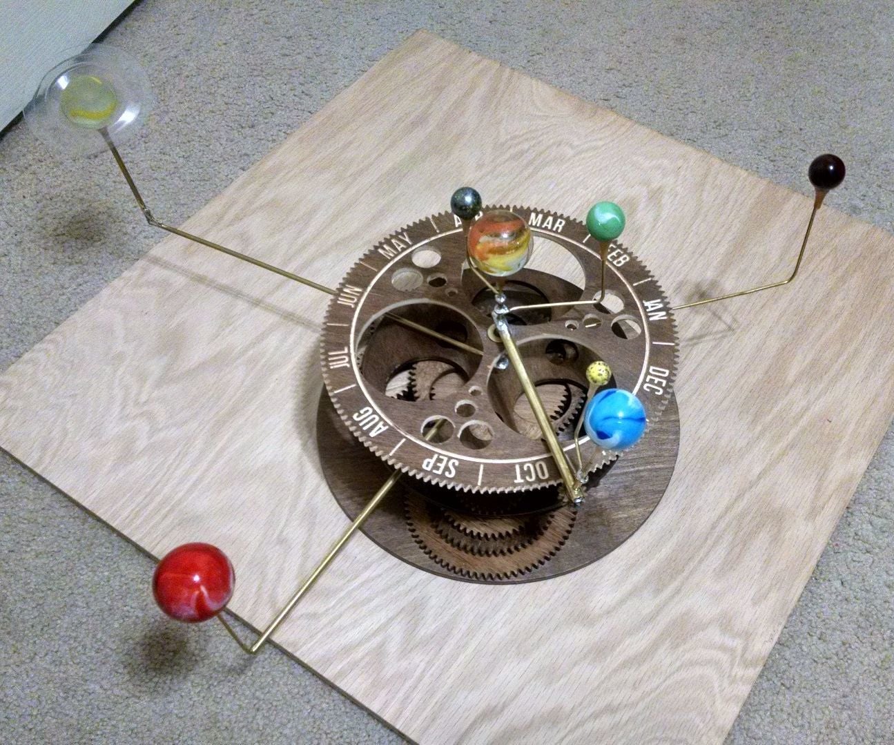 Orrery- a Mechanical Solar System Model From Plywood : 11 Steps (with ...