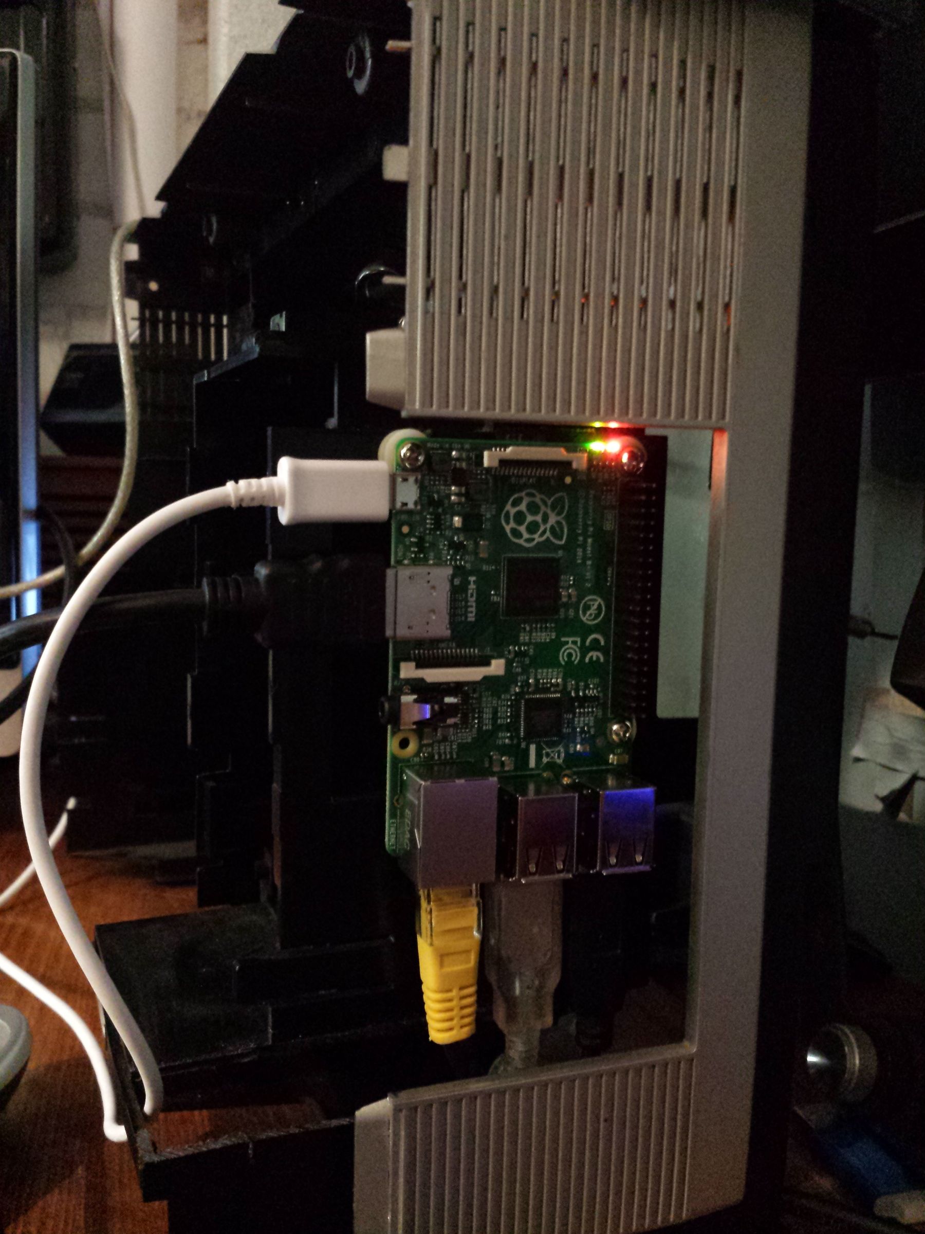 1981 Portable VCR Raspberry PI Media Centre : 12 Steps (with Pictures) - Instructables