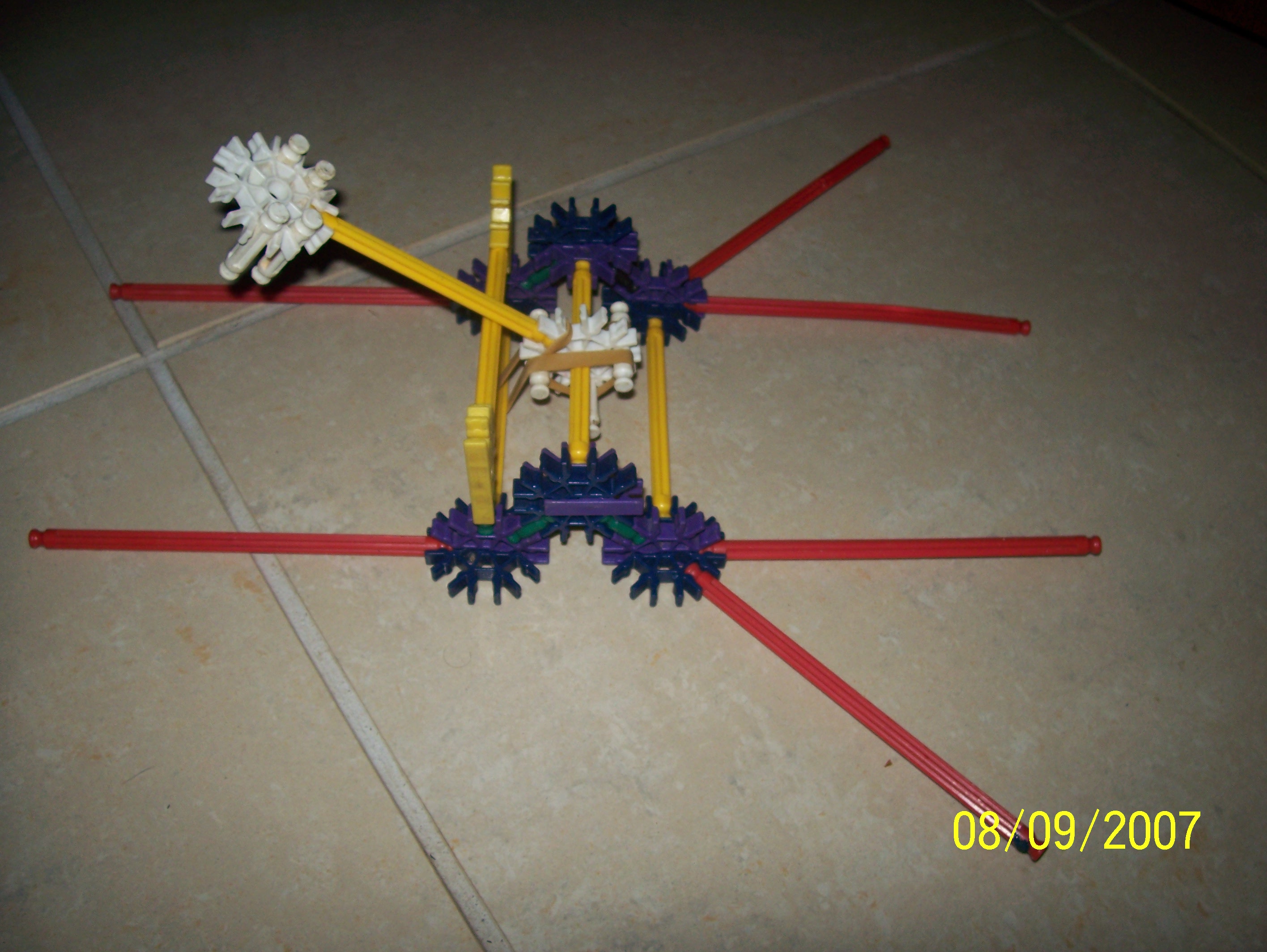 A Super Simple K'Nex Catapult : 6 Steps - Instructables