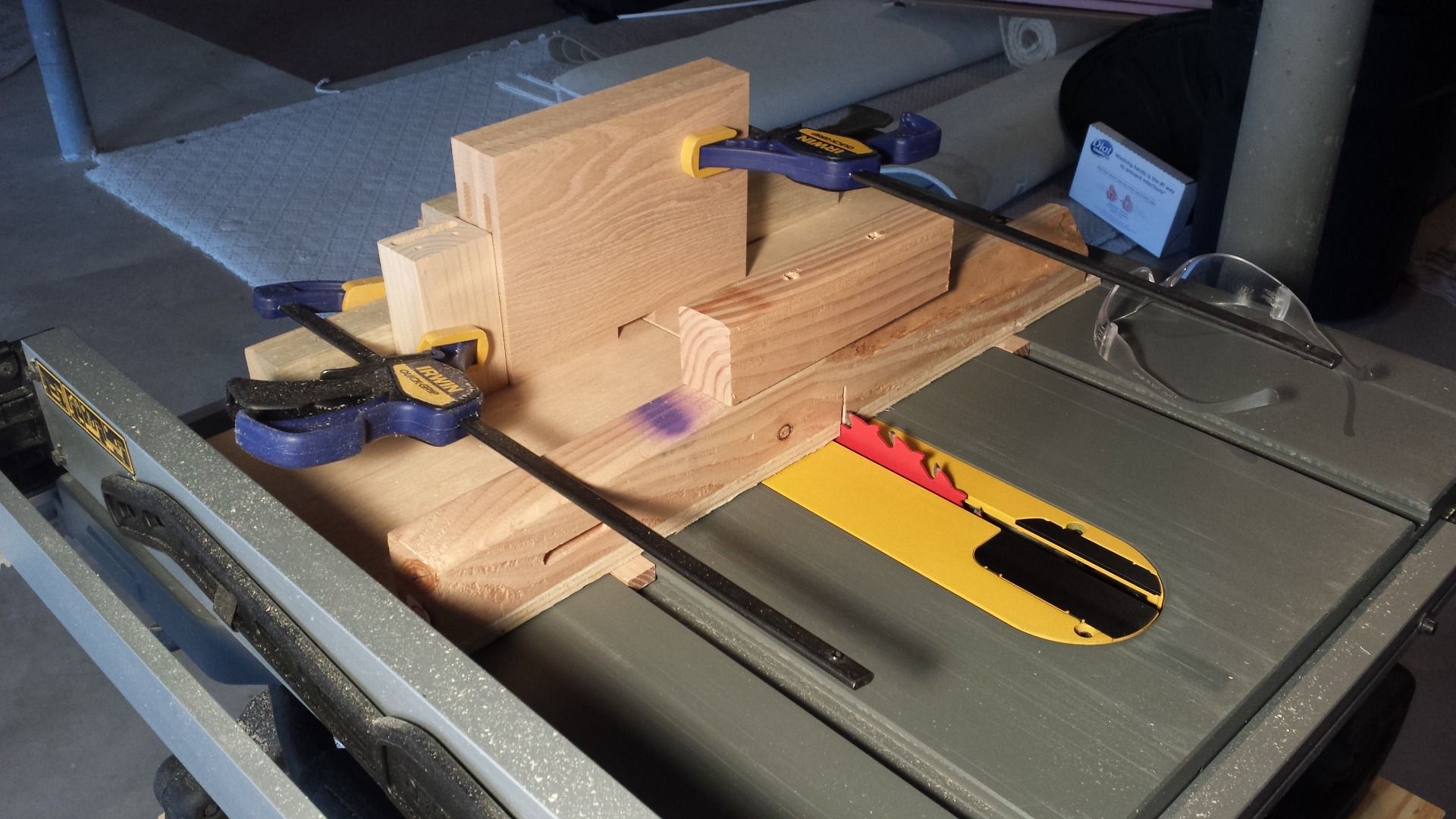 Making Modular DVD Storage Towers : 4 Steps (with Pictures) - Instructables