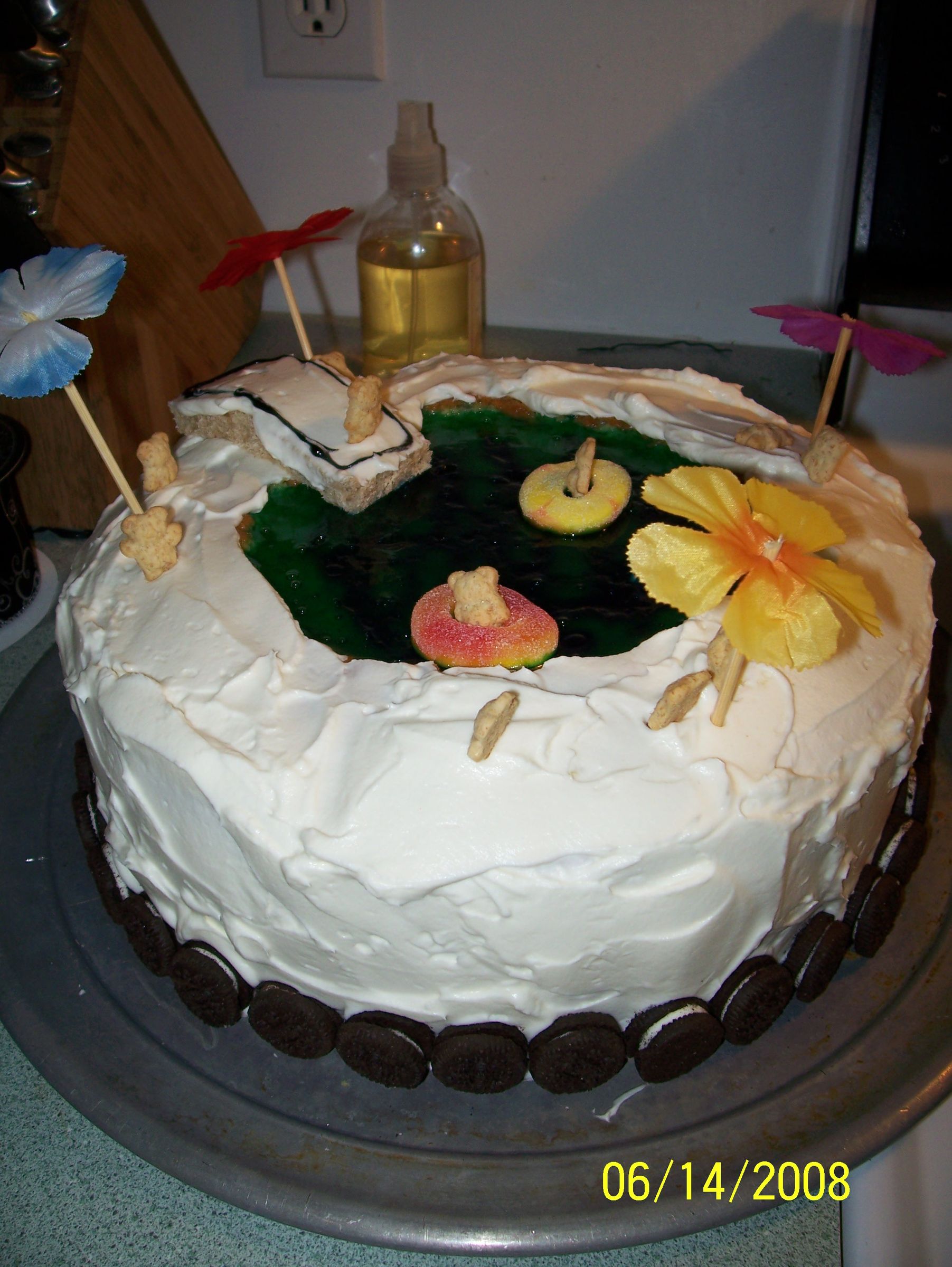 The Cool Pool Cake! - Instructables