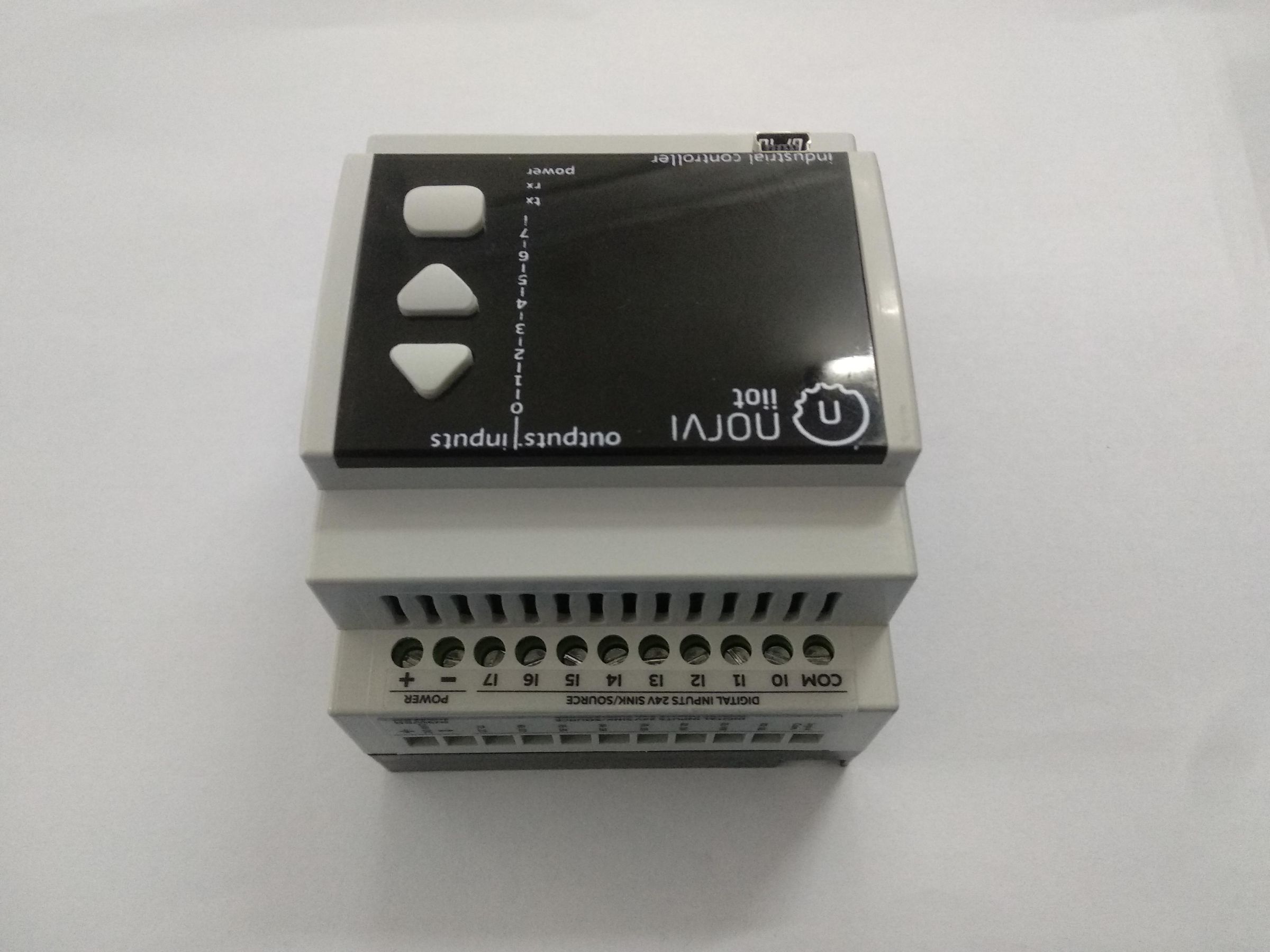 Industrial ESP32 Controller for (0-10V) Voltage Measurement | Norvi ...