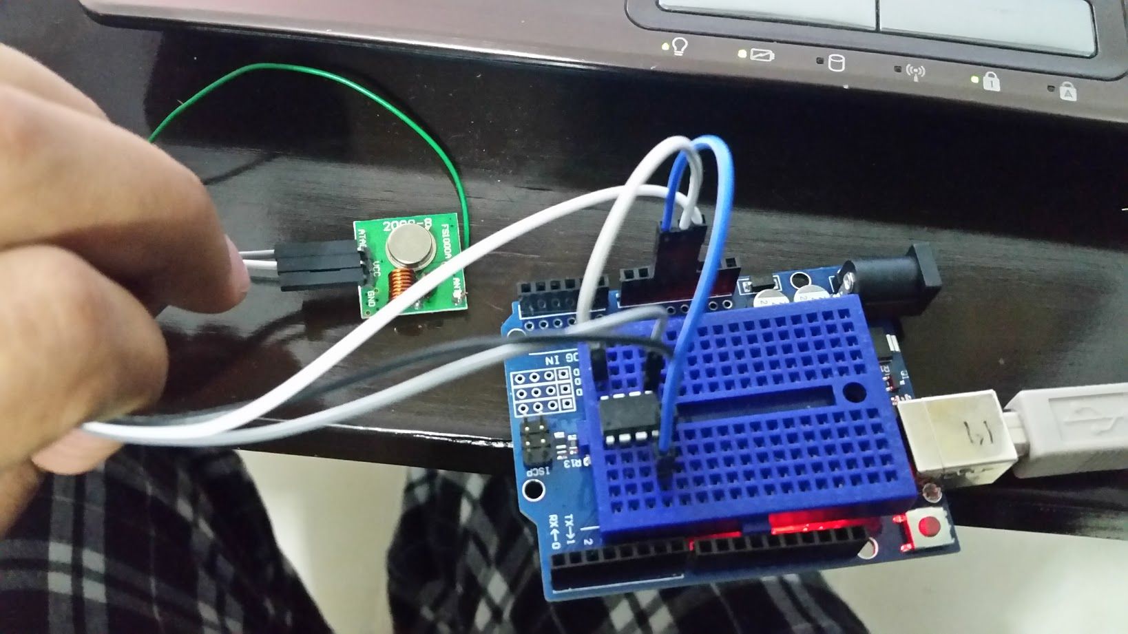 Attiny85 RF Transmitter to Arduino Uno Receiver (Manchester Library /w ...