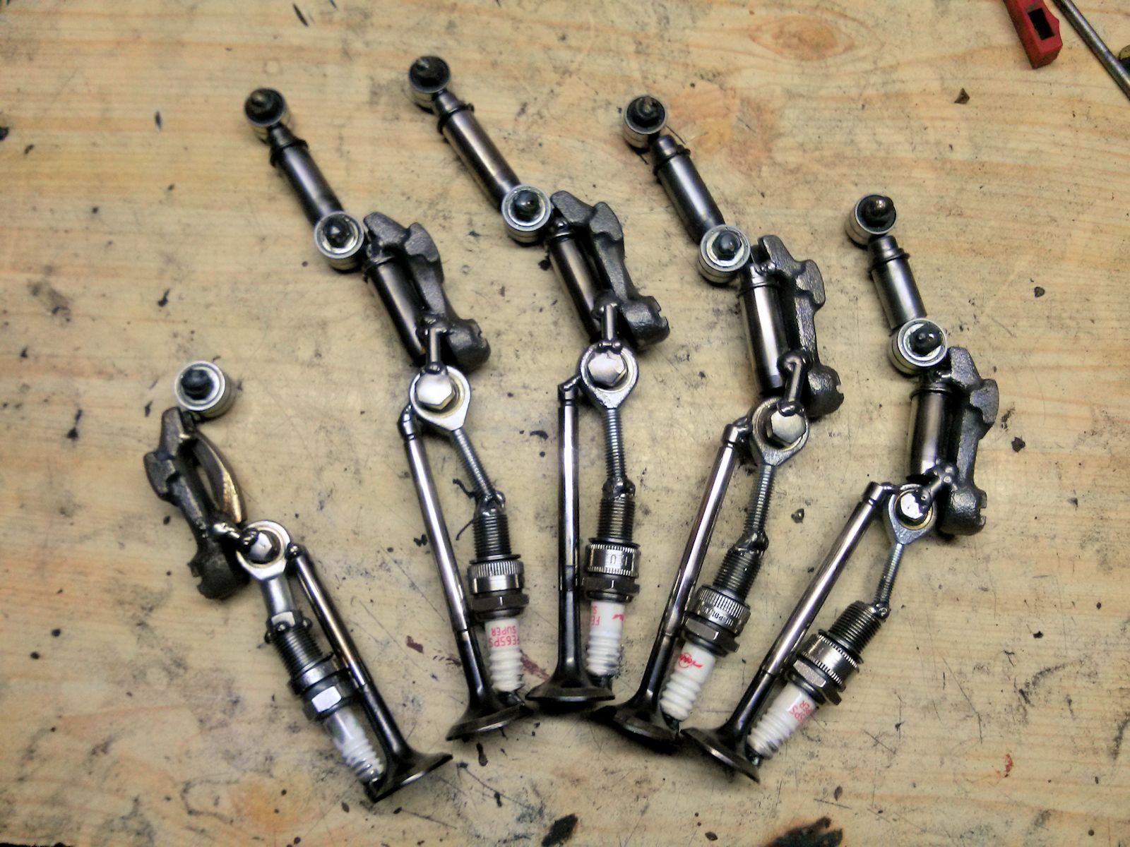 Robot Arm Inspired by Terminator Movie : 11 Steps (with Pictures ...