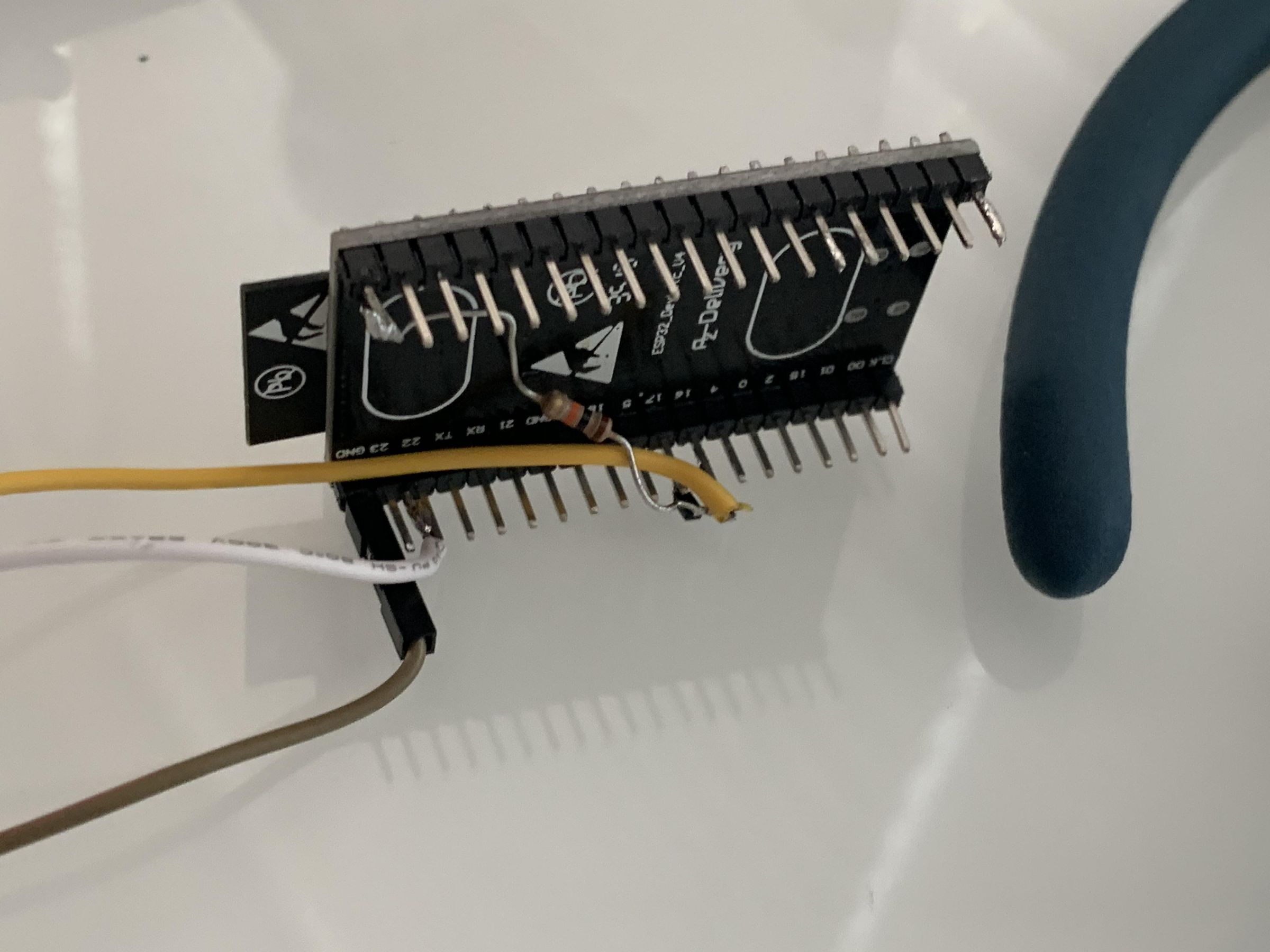 EFM8BB1 Kinetic Light Triangles : 14 Steps (with Pictures) - Instructables