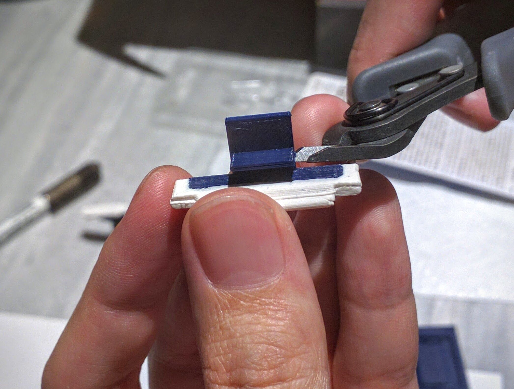 How to Use Sugru to Make ARO Rubber Wall : 9 Steps (with Pictures ...